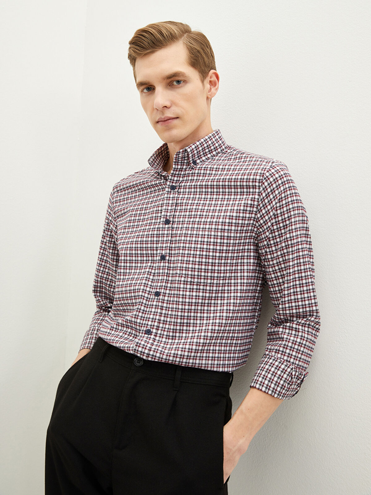 LCW CLASSIC Regular Fit Uzun Kollu Ekose Gabardin Erkek Gömlek LCW CLASSIC Regular Fit Uzun Kollu Ekose Gabardin Erkek Gömlek