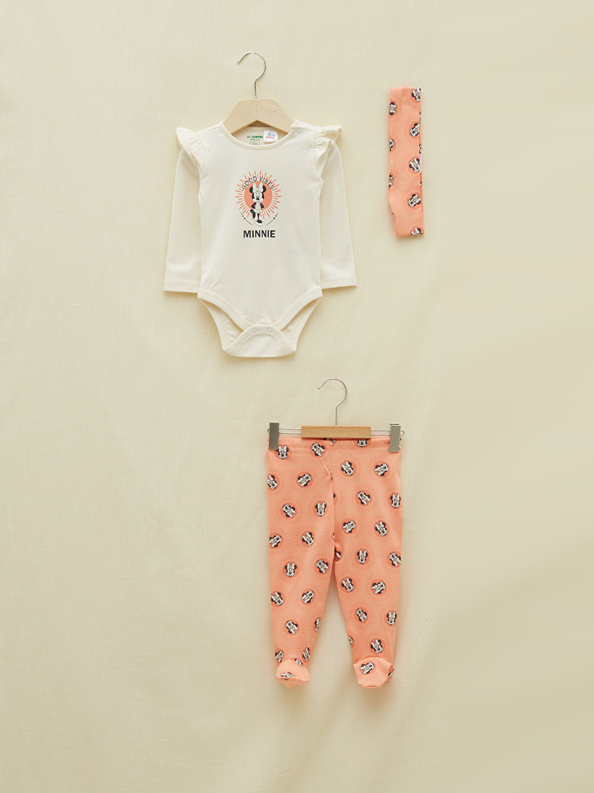 LCW GREEN Bisiklet Yaka Uzun Kollu Minnie Mouse Baskılı Organik Pamuklu Kız Bebek 3'lü Takım