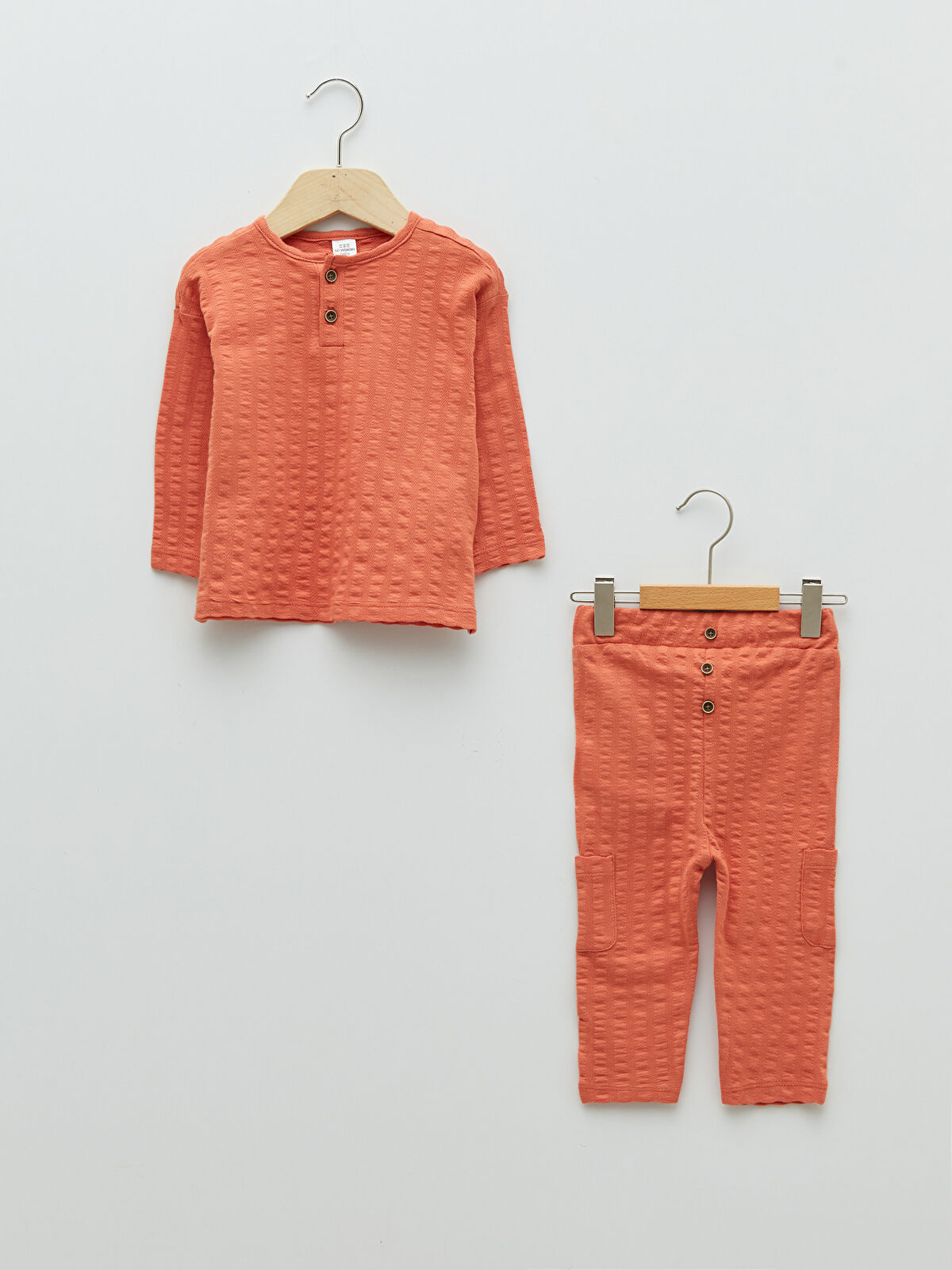 Bisiklet Yaka Uzun Kollu Basic Erkek Bebek Tişört ve Pantolon 2'li Takım