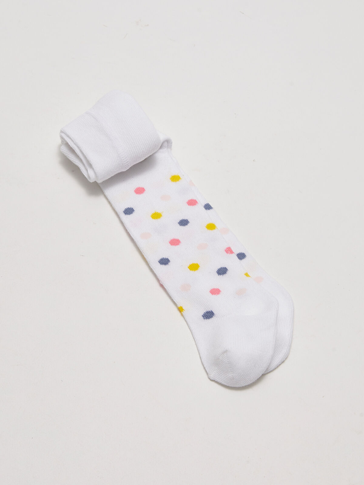 Beli Lastikli Puantiyeli Kız Bebek Külotlu Çorap