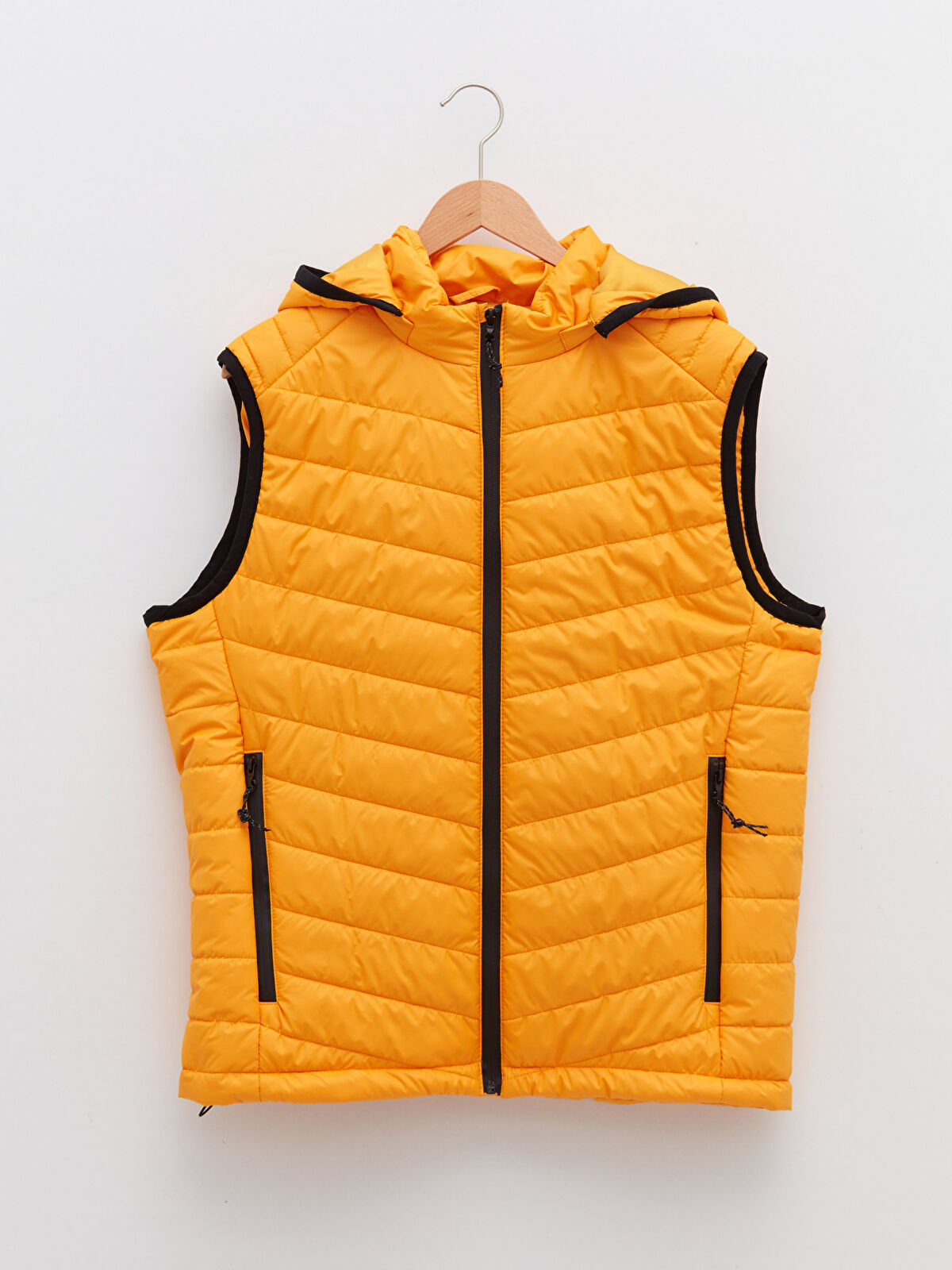 Outdoor Standart Kalıp Kapüşonlu Erkek Yelek