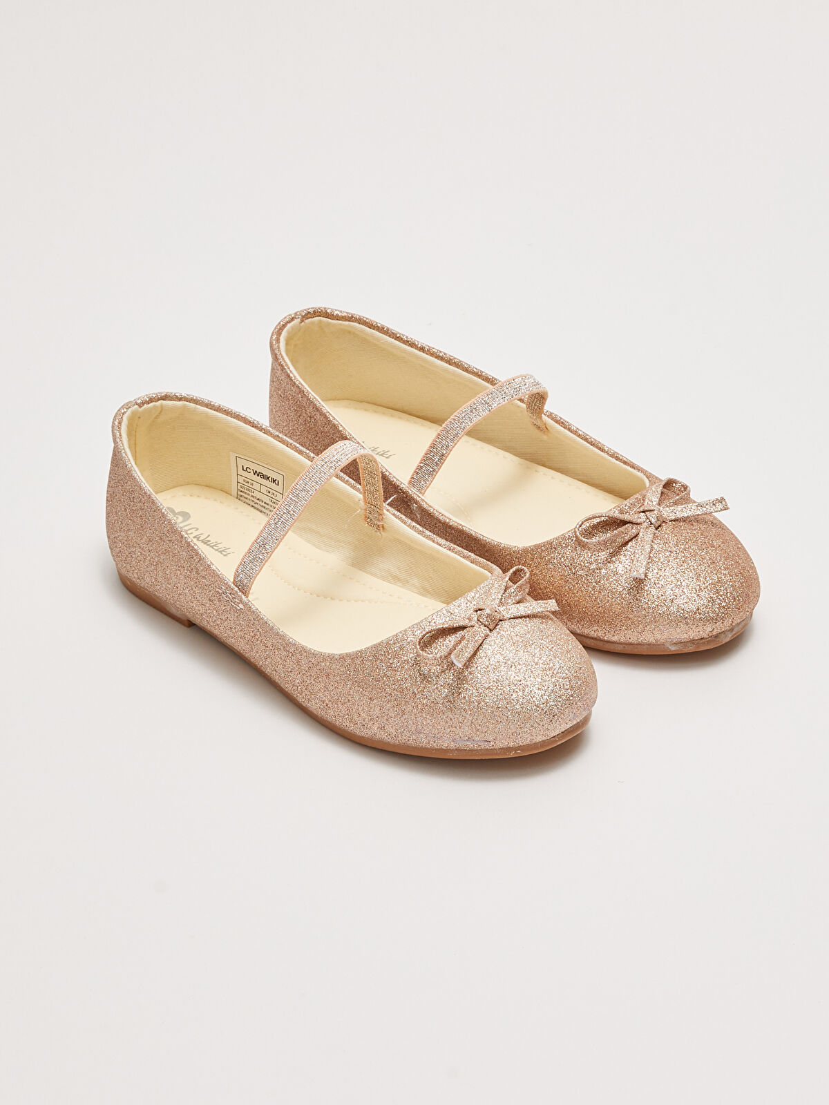 Simli Fiyonk Detaylı Lastikli Kız Çocuk Babet