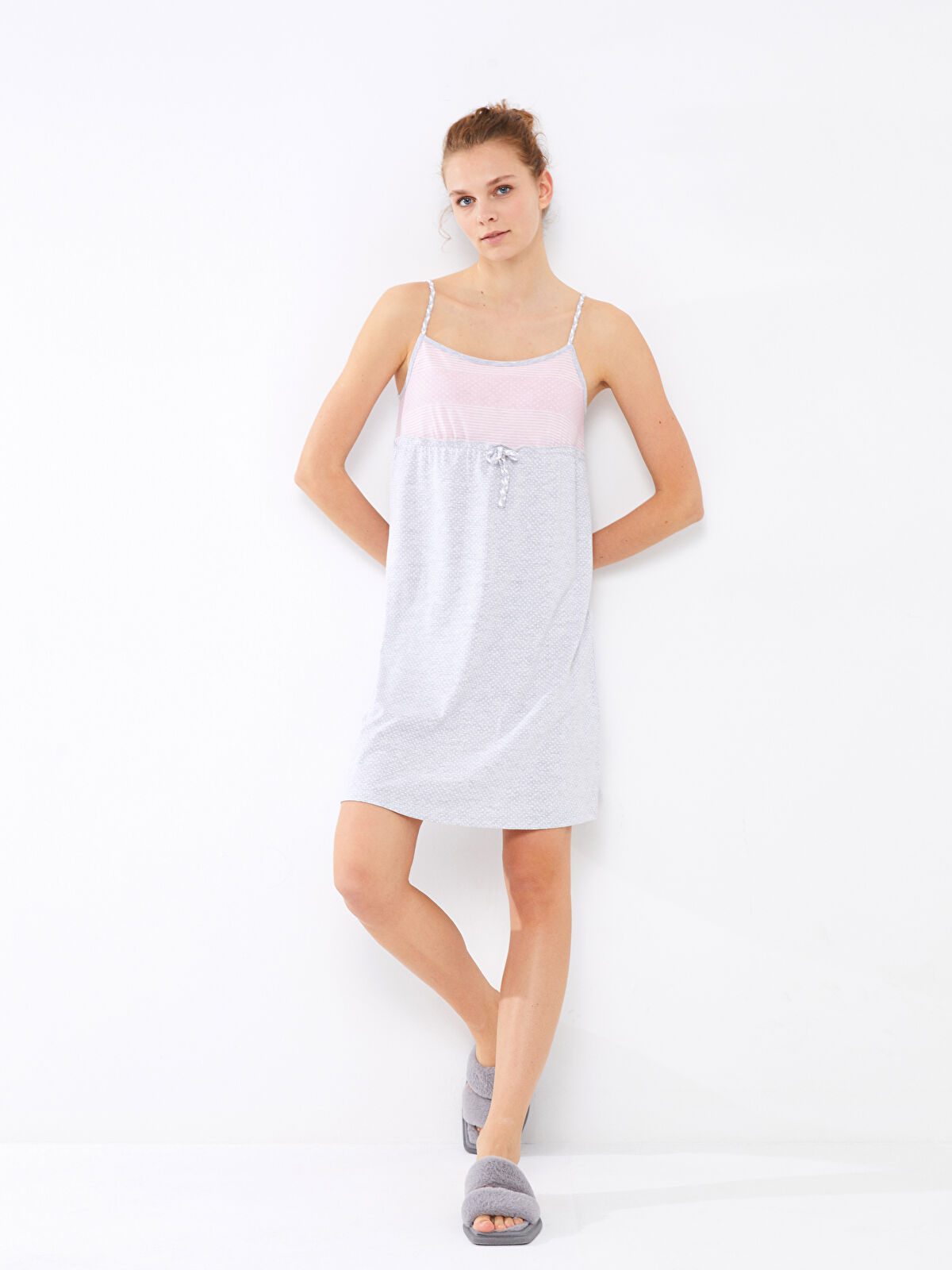 LCW DREAM U Yaka Askılı Renk Bloklu Kadın Gecelik