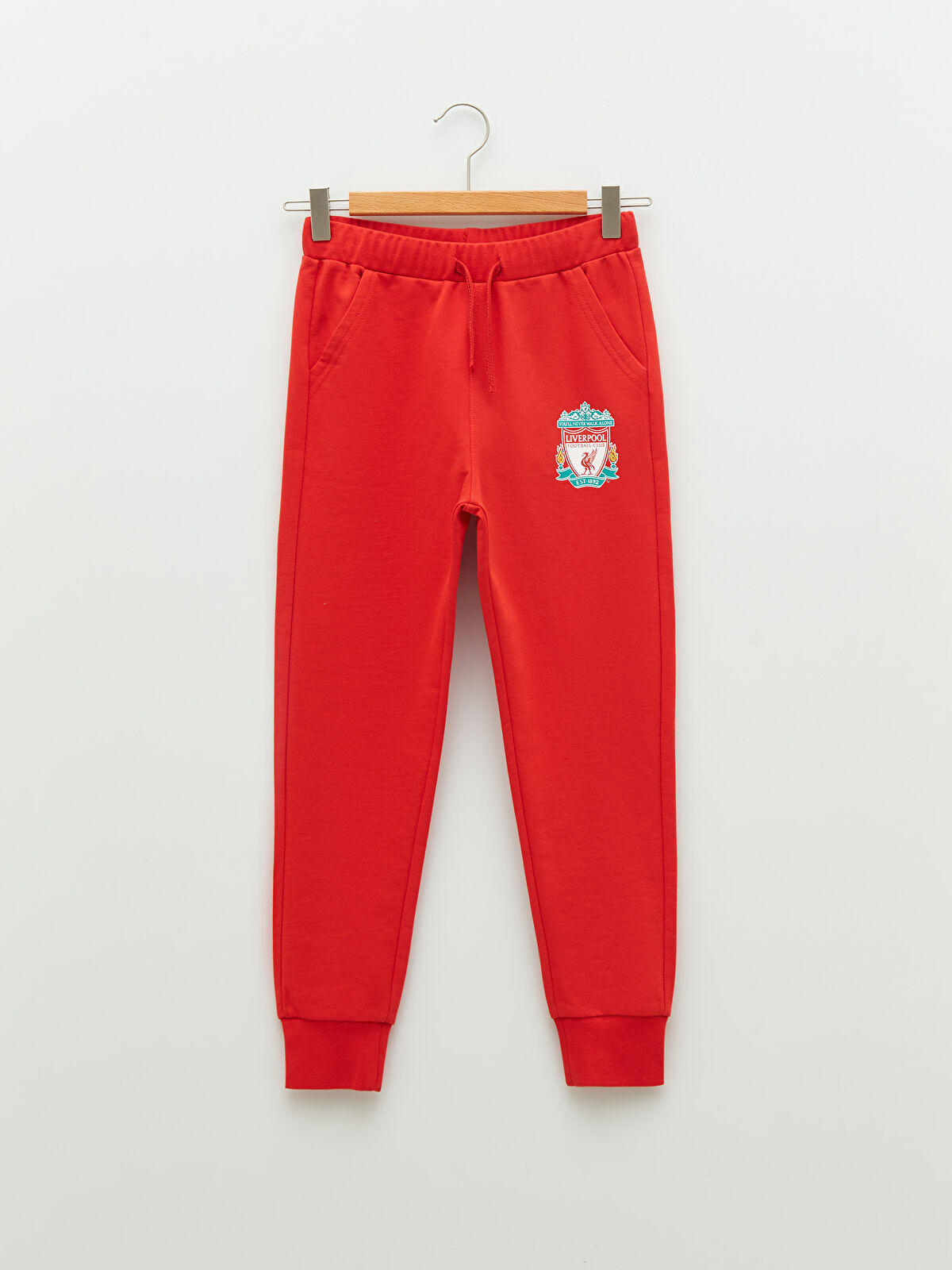 Beli Lastikli Liverpool Baskılı Erkek Çocuk Jogger Eşofman Altı Beli Lastikli Liverpool Baskılı Erkek Çocuk Jogger Eşofman Altı