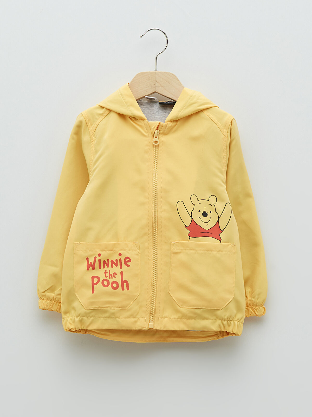Kapüşonlu Uzun Kollu Winnie the Pooh Baskılı Erkek Bebek Mont Kapüşonlu Uzun Kollu Winnie the Pooh Baskılı Erkek Bebek Mont