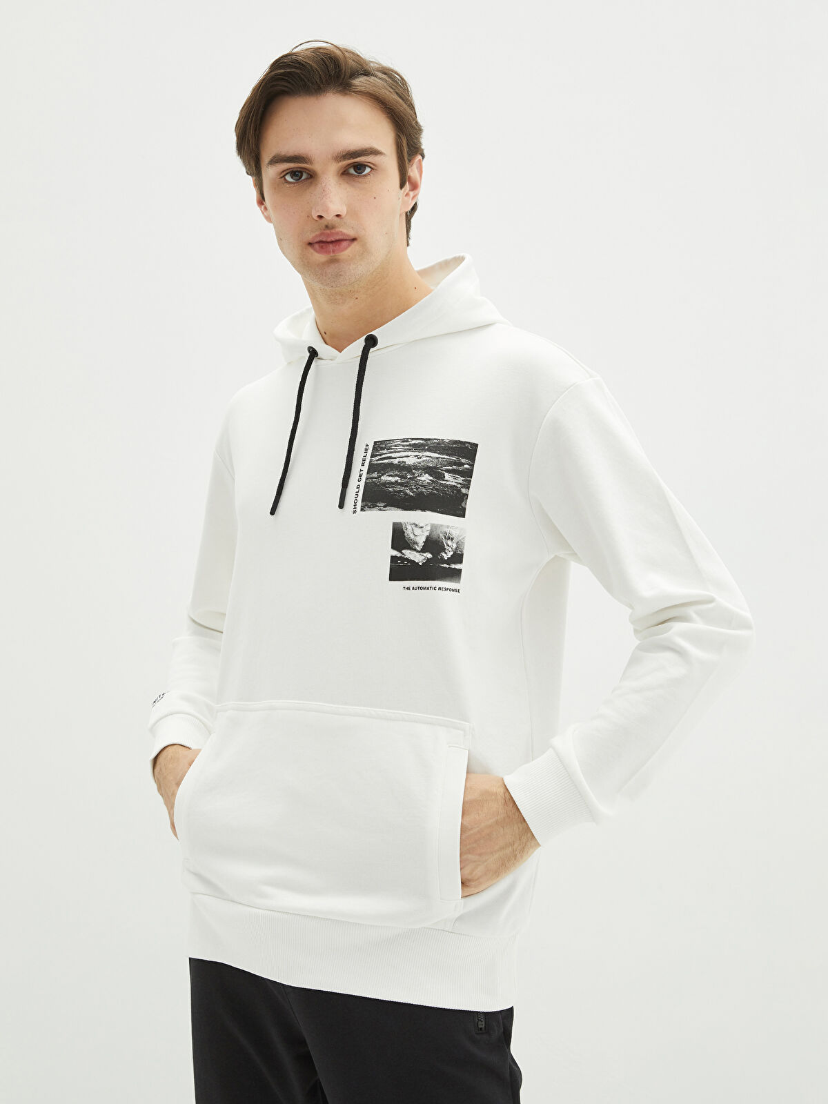 LCW CASUAL Oversize Kapüşonlu Uzun Kollu Baskılı Erkek Sweatshirt LCW CASUAL Oversize Kapüşonlu Uzun Kollu Baskılı Erkek Sweatshirt
