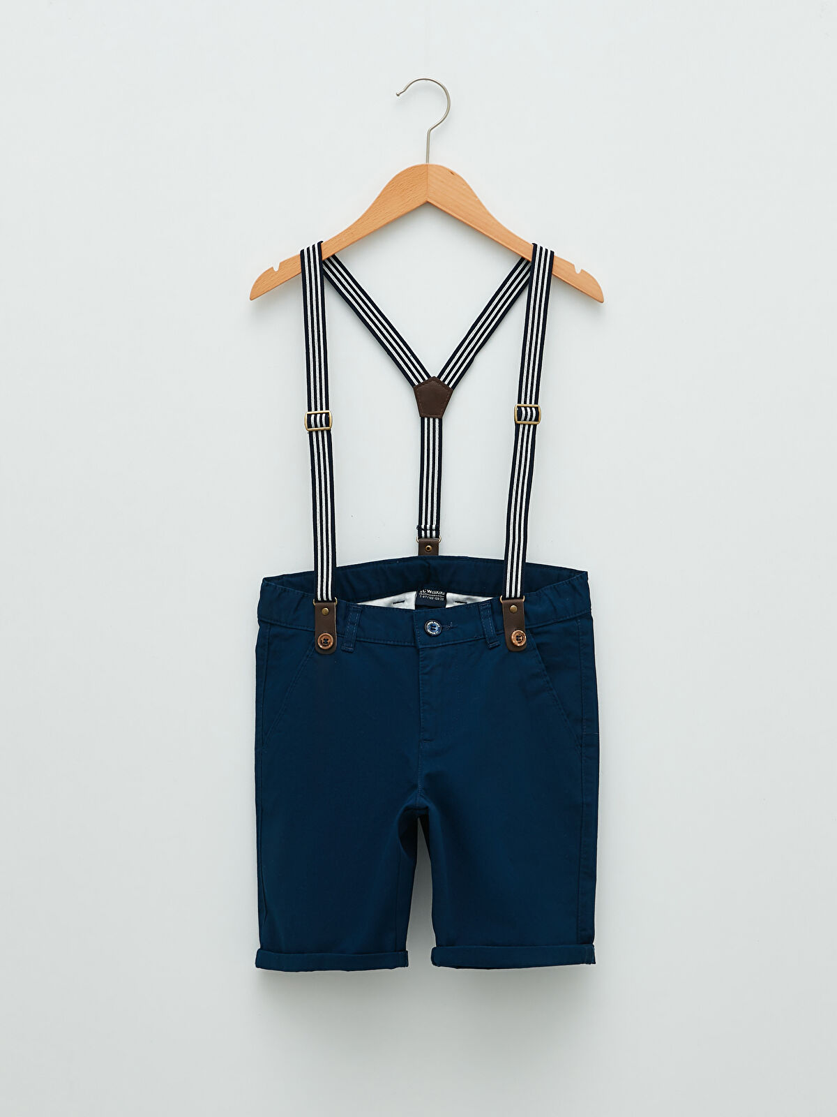 Basic Gabardin Erkek Çocuk Şort ve Askı Basic Gabardin Erkek Çocuk Şort ve Askı