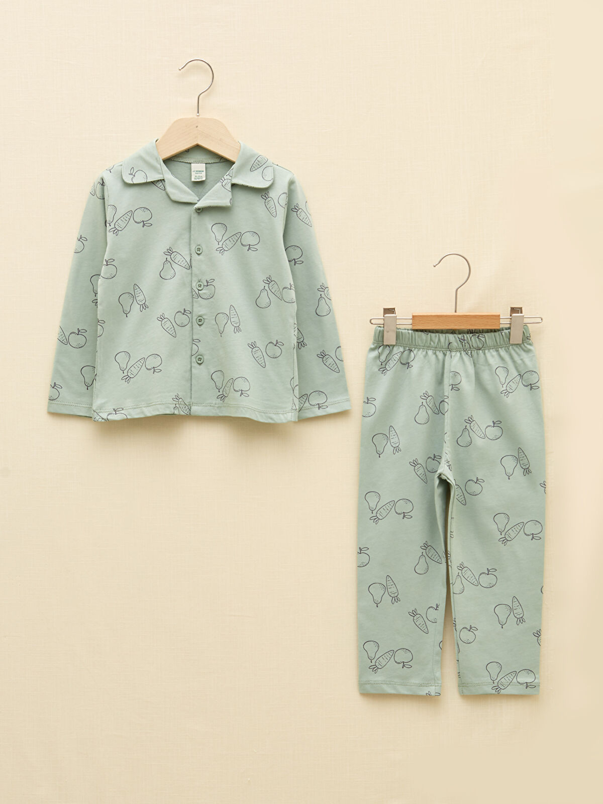 LCW GREEN Polo Yaka Uzun Kollu Baskılı Organik Pamuklu Erkek Bebek Pijama Takımı