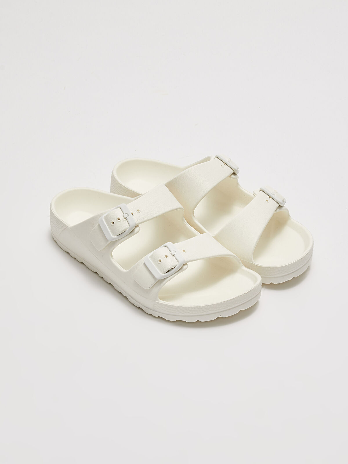 Toka Detaylı Çift Bantlı Kadın Terlik