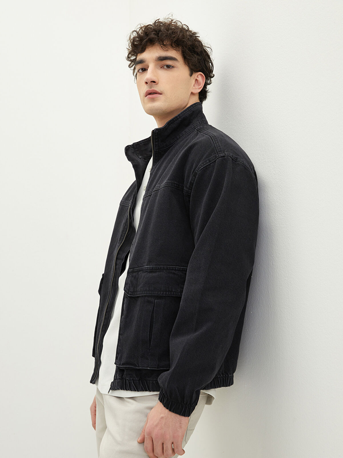 Rahat Kalıp Dik Yaka Uzun Kollu Erkek Jean Ceket