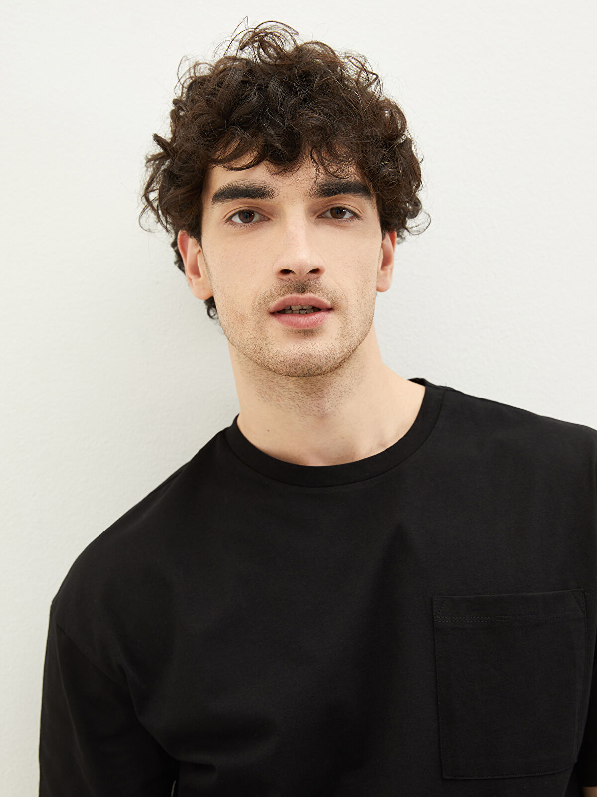 LCW CASUAL Oversize Bisiklet Yaka Kısa Kollu Penye Erkek Tişört