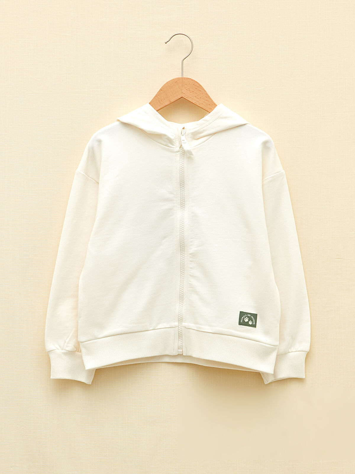 LCW GREEN Kapüşonlu Baskılı Uzun Kollu Organik Pamuklu Kız Çocuk Fermuarlı Sweatshirt