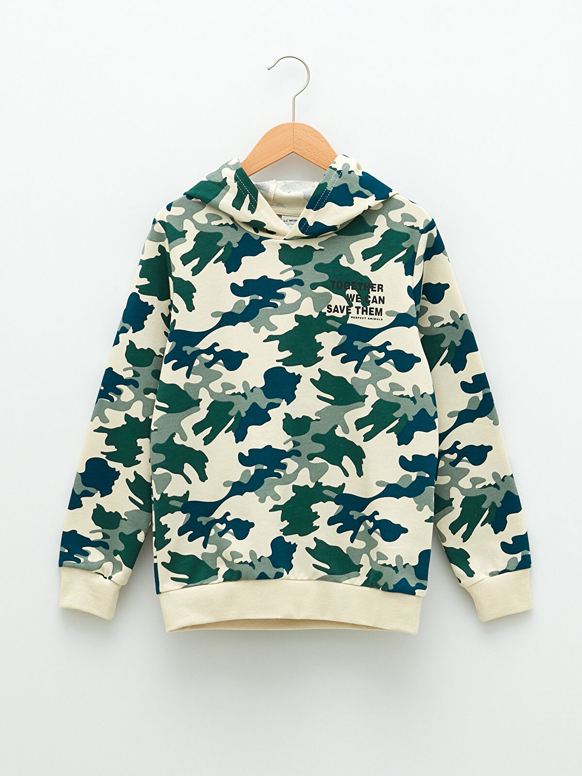 Kapüşonlu Kamuflaj Desenli Uzun Kollu Erkek Çocuk Sweatshirt Kapüşonlu Kamuflaj Desenli Uzun Kollu Erkek Çocuk Sweatshirt