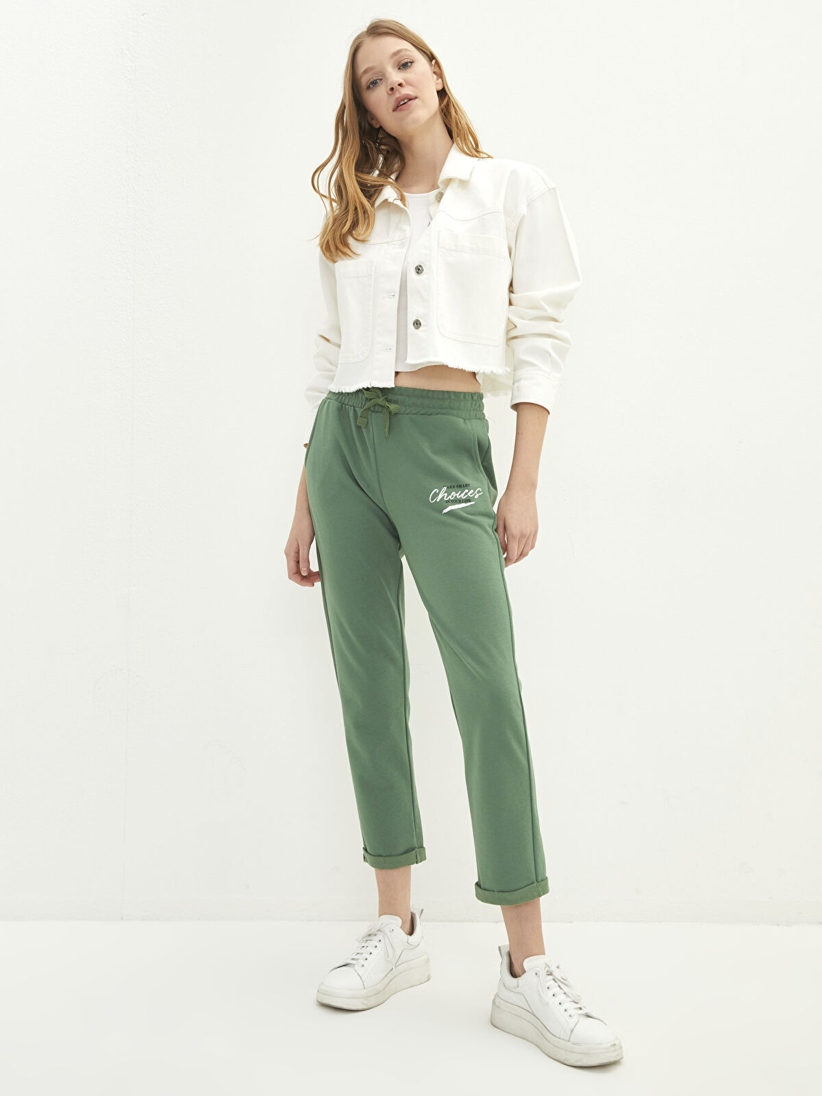 LCW CASUAL Beli Lastikli Yazı Baskılı Kadın Eşofman Altı