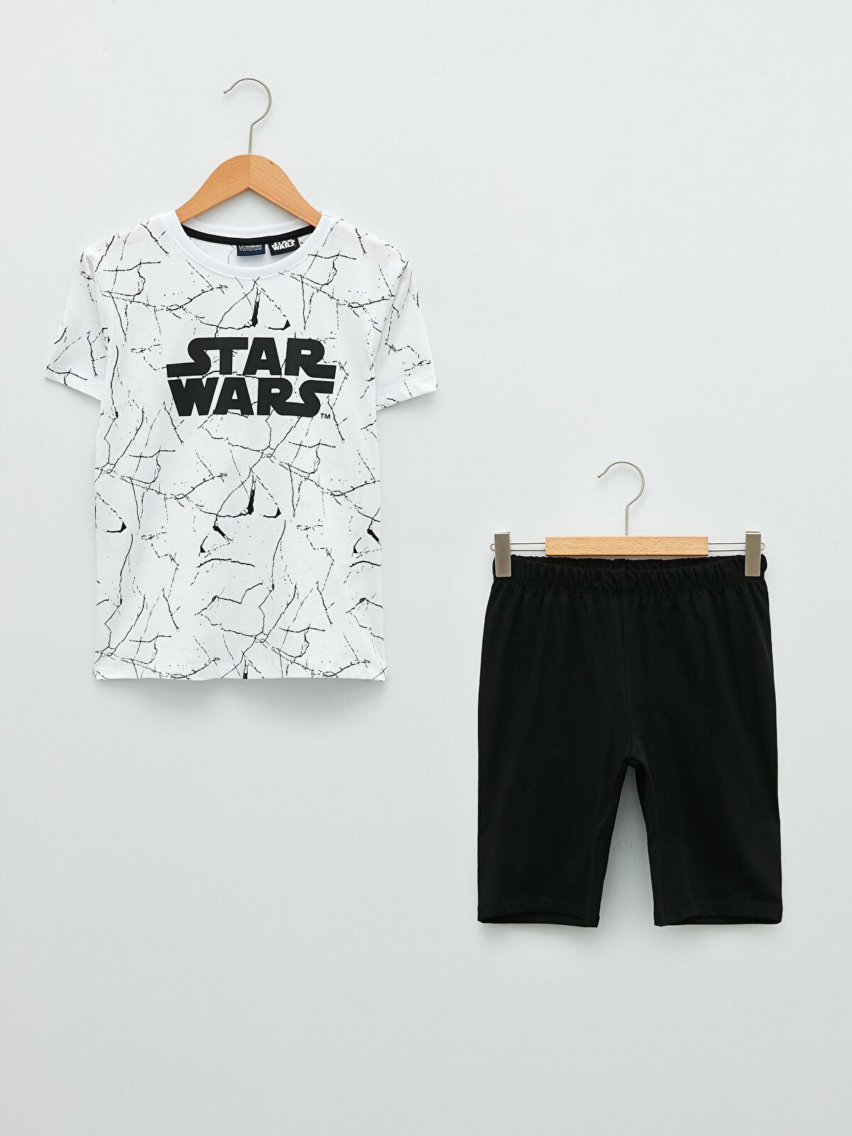 Bisiklet Yaka Star Wars Baskılı Kısa Kollu Erkek Çocuk Şortlu Pijama Takımı