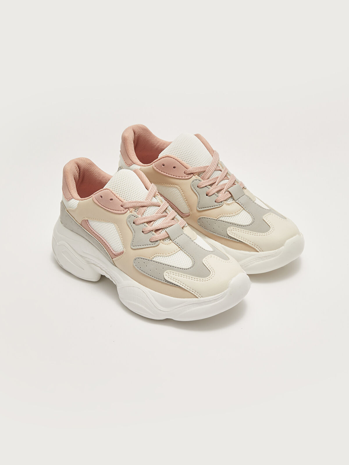 Renk Bloklu Bağcıklı Kalın Taban Kadın Spor Ayakkabı