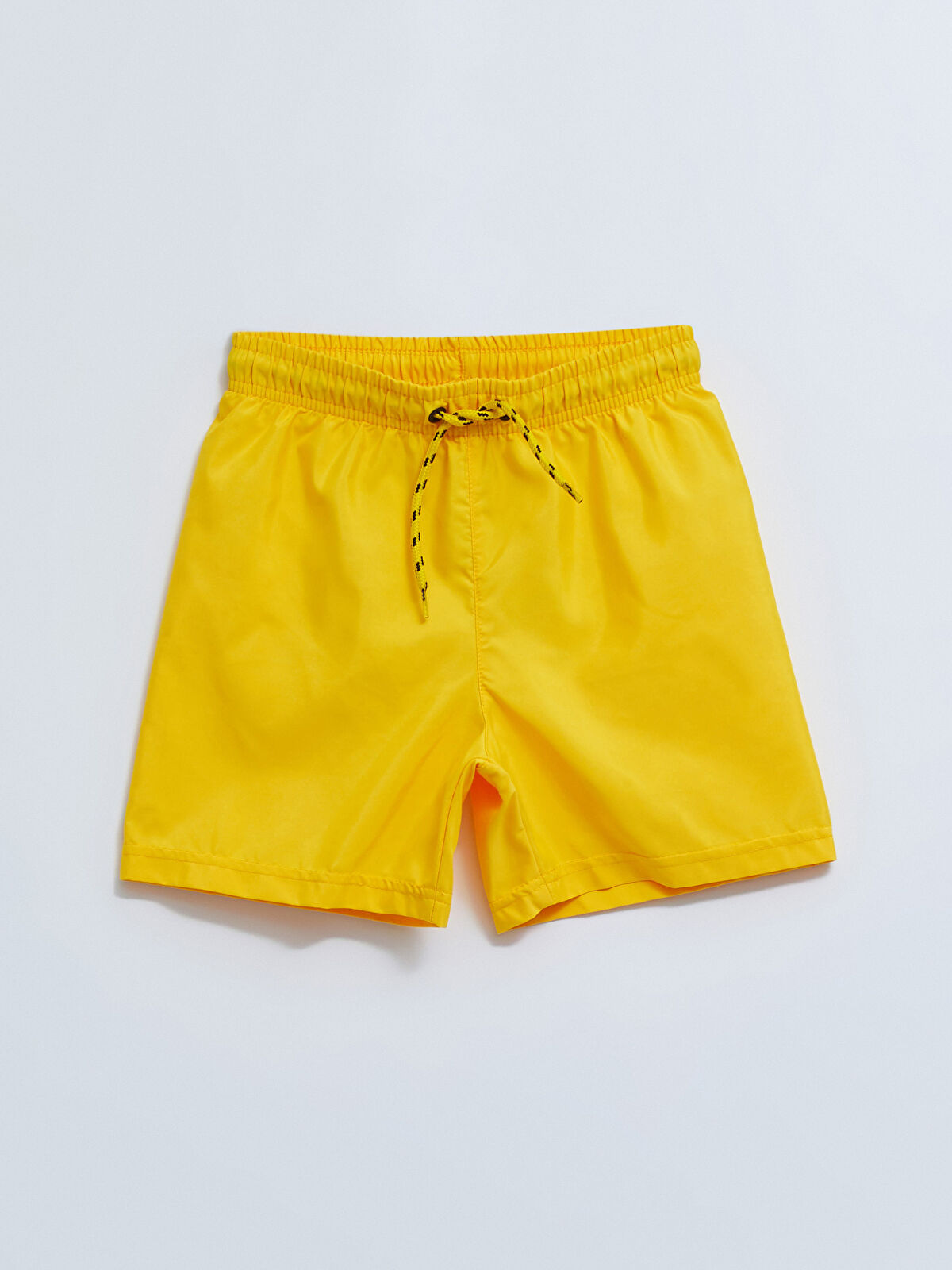 Erkek Çocuk Suda Desen Değiştiren Deniz Şortu