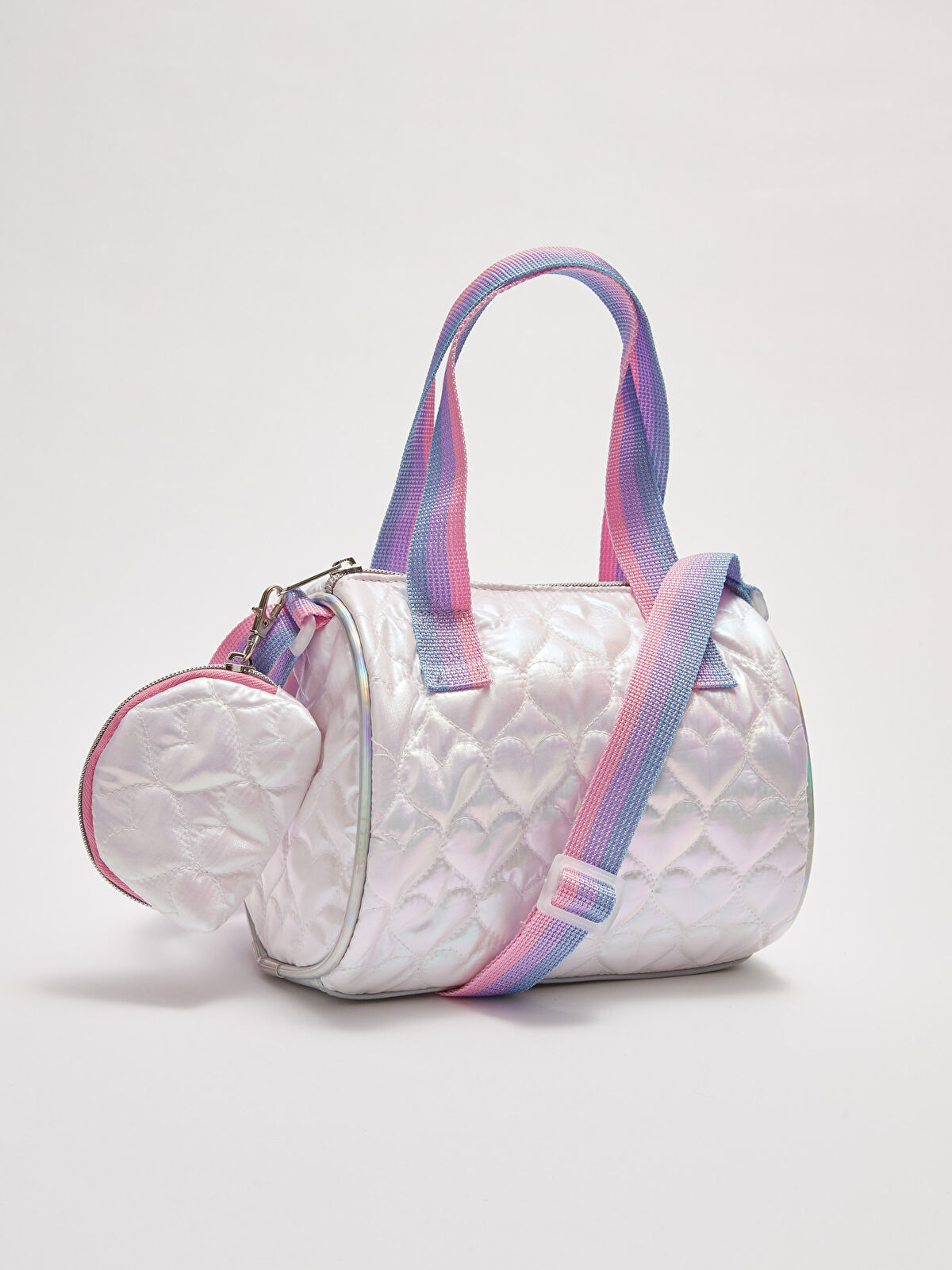 Kız Çocuk Parlak Görünümlü Kalp Nakışlı Kapitoneli Kol Çantası ve Küçük Çanta