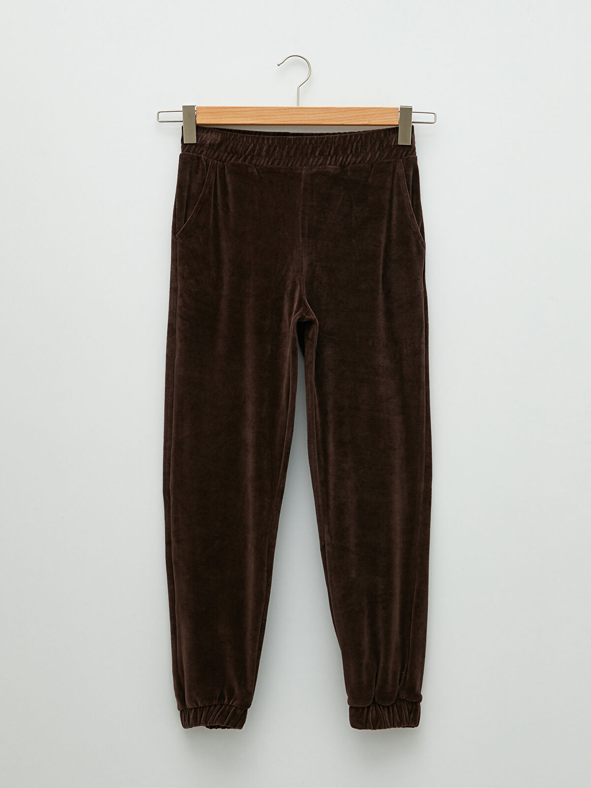 LCW CASUAL Beli Lastikli Düz Kadife Kadın Jogger Eşofman Altı