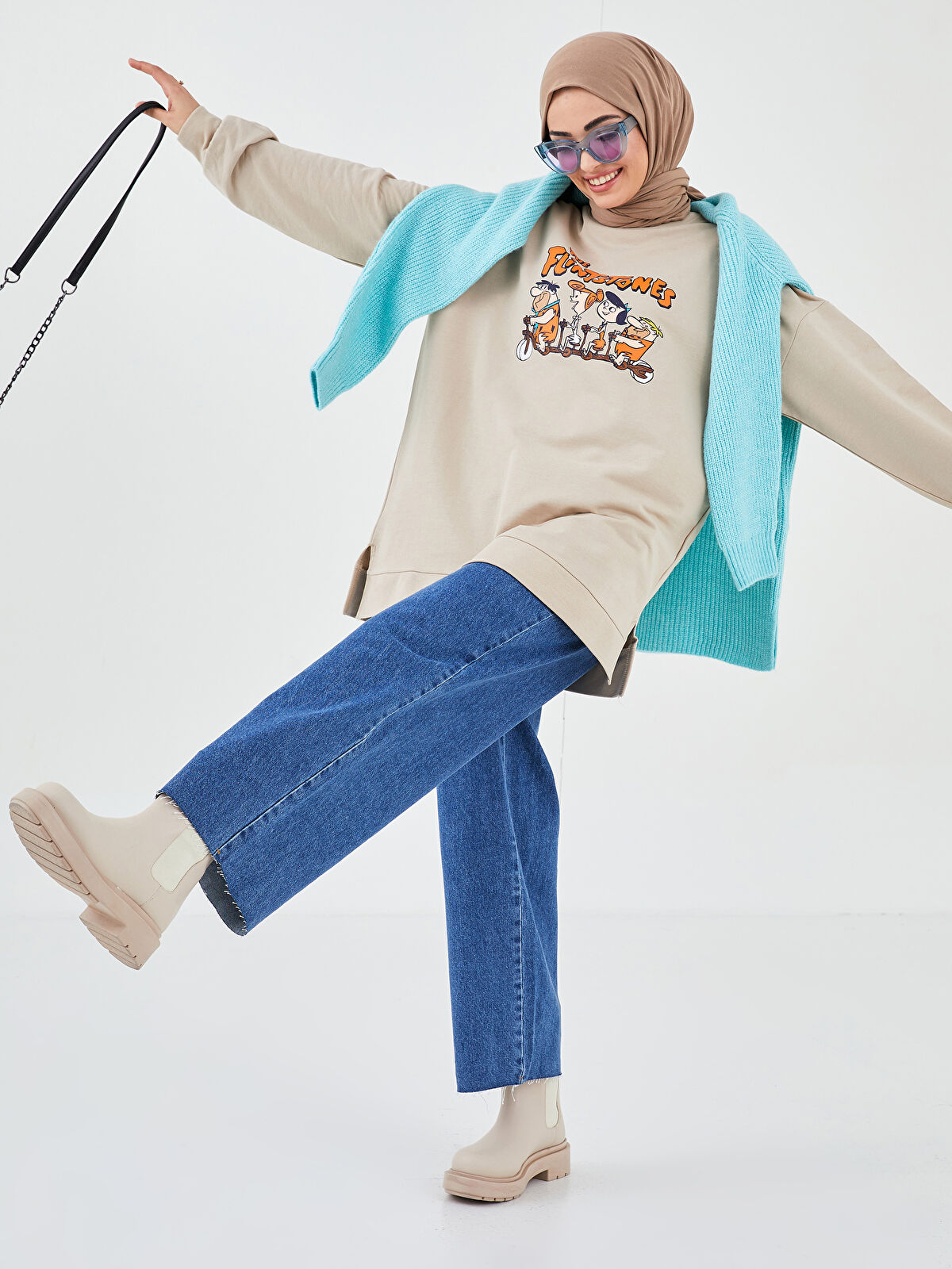 MODEST Standart Fit Cep Detaylı Kadın Rodeo Jean Pantolon