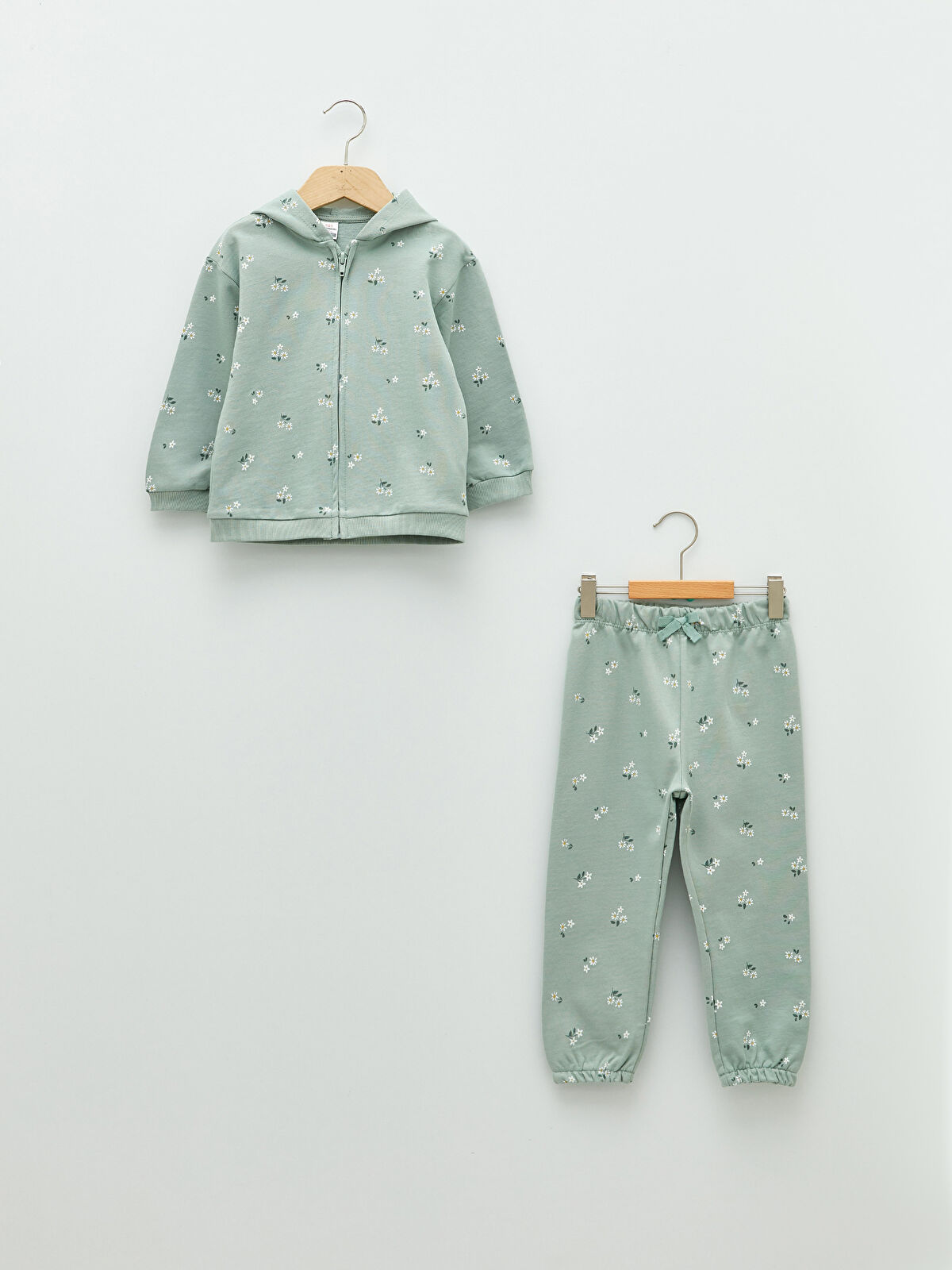 Kapüşonlu Baskılı Uzun Kollu Kız Bebek Fermuarlı Sweatshirt ve Pantolon 2'li Takım