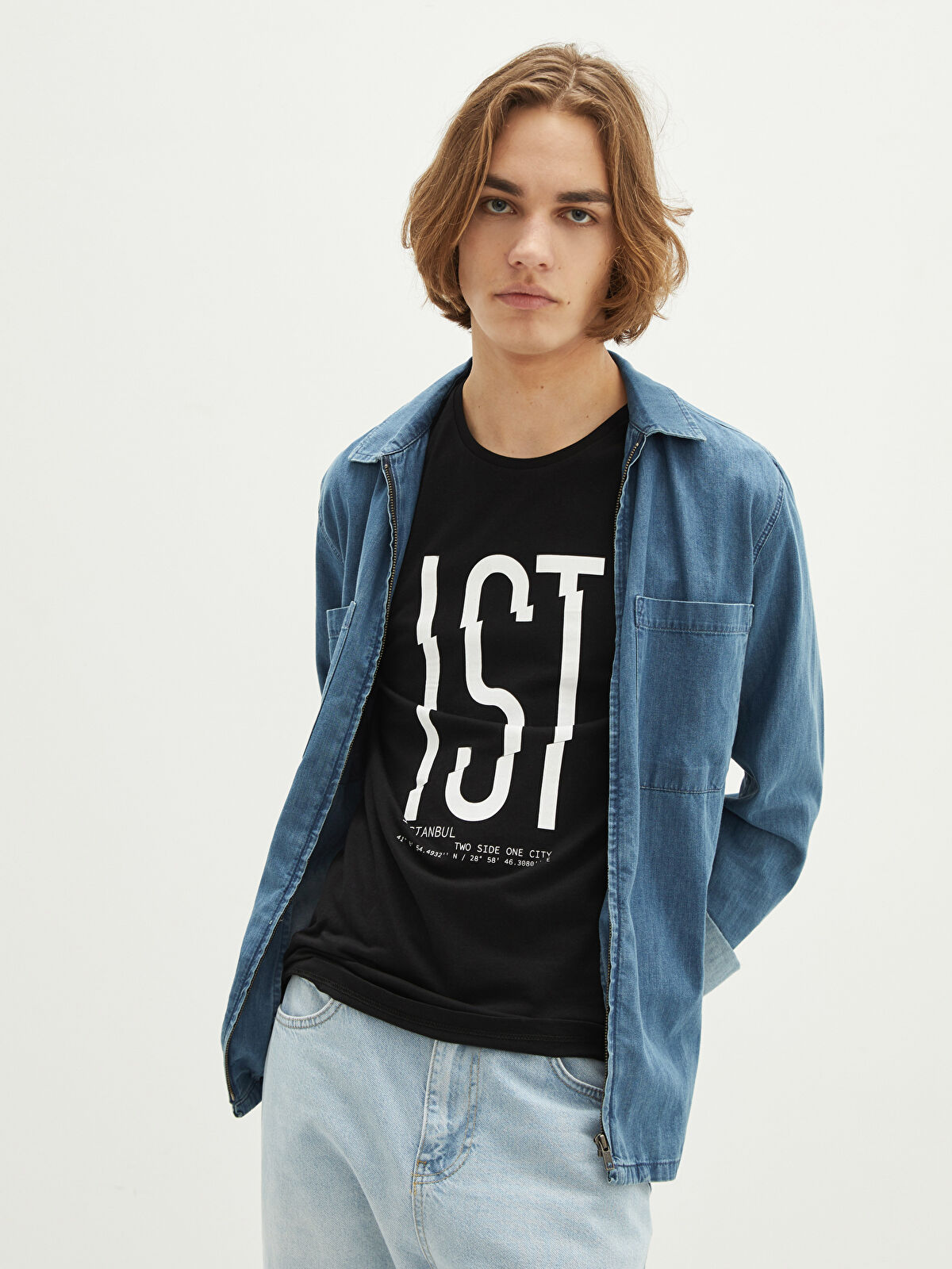 LCW CASUAL Bisiklet Yaka Kısa Kollu İstanbul Baskılı Erkek Penye Tişört