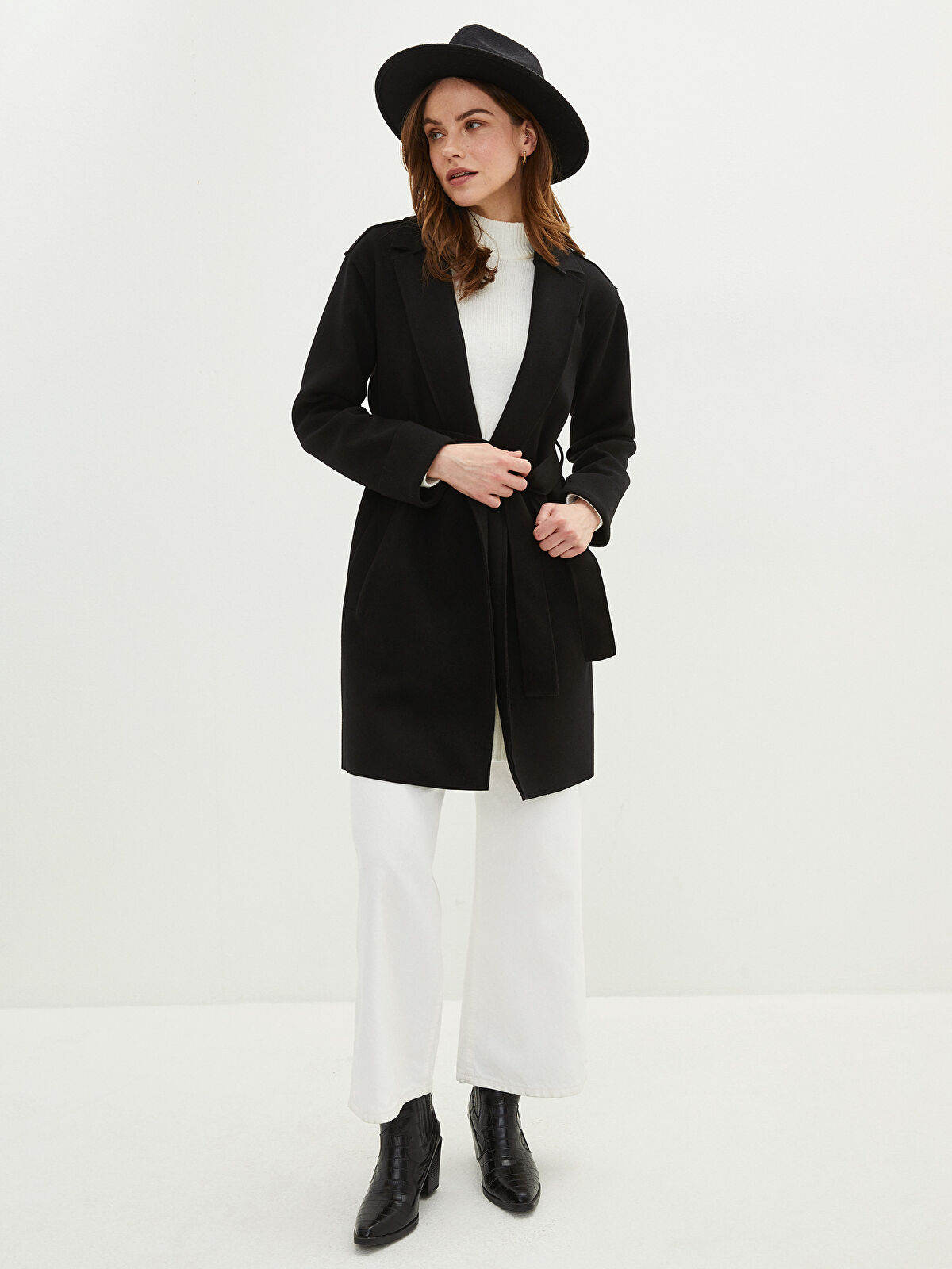 LCW CLASSIC Ceket Yaka Düz Uzun Kollu Cep Detaylı Kadın Kaşe Kaban