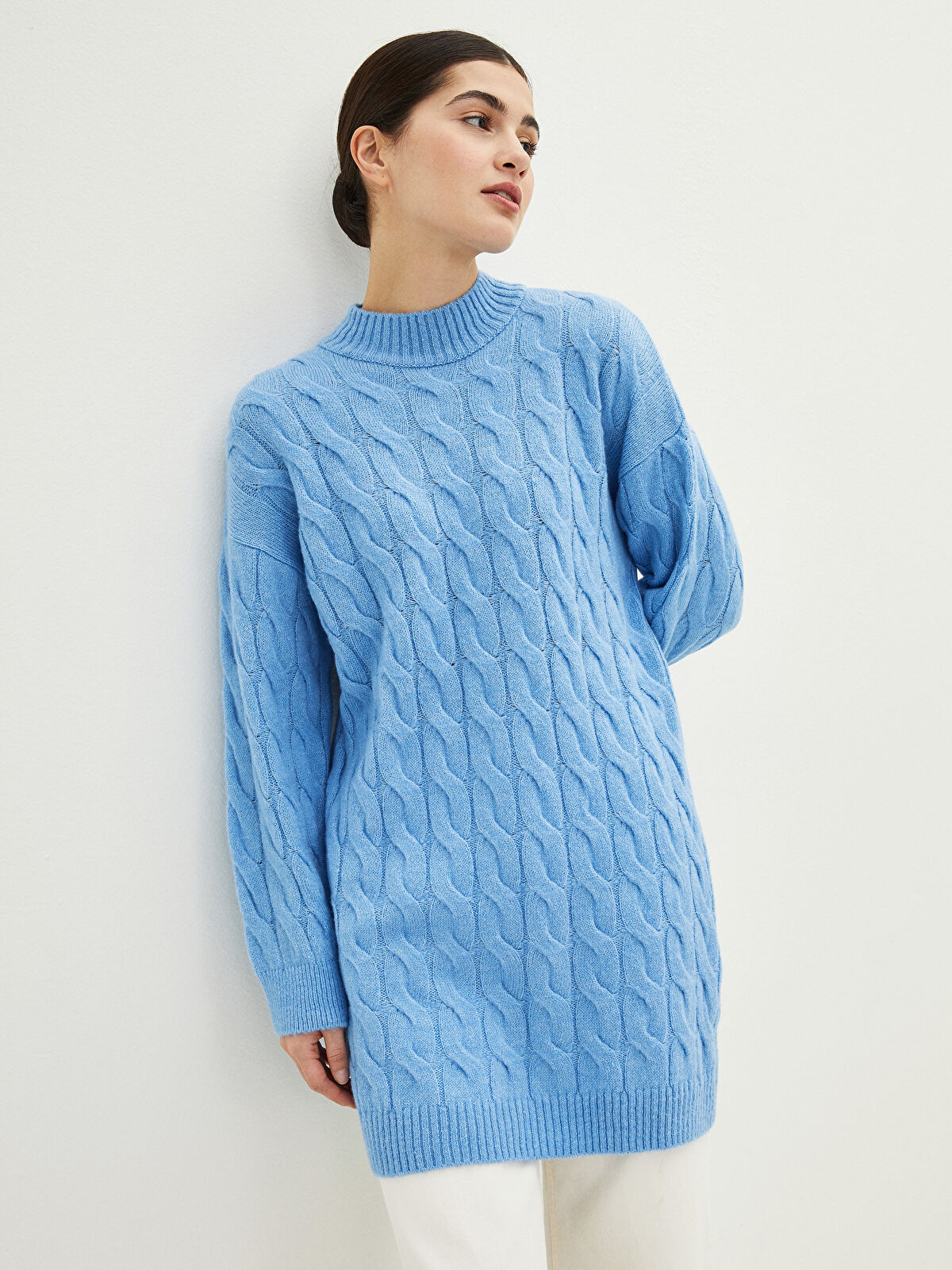 MODEST Yarım Balıkçı Yaka Kendinden Desenli Uzun Kollu Oversize Kadın Triko Tunik