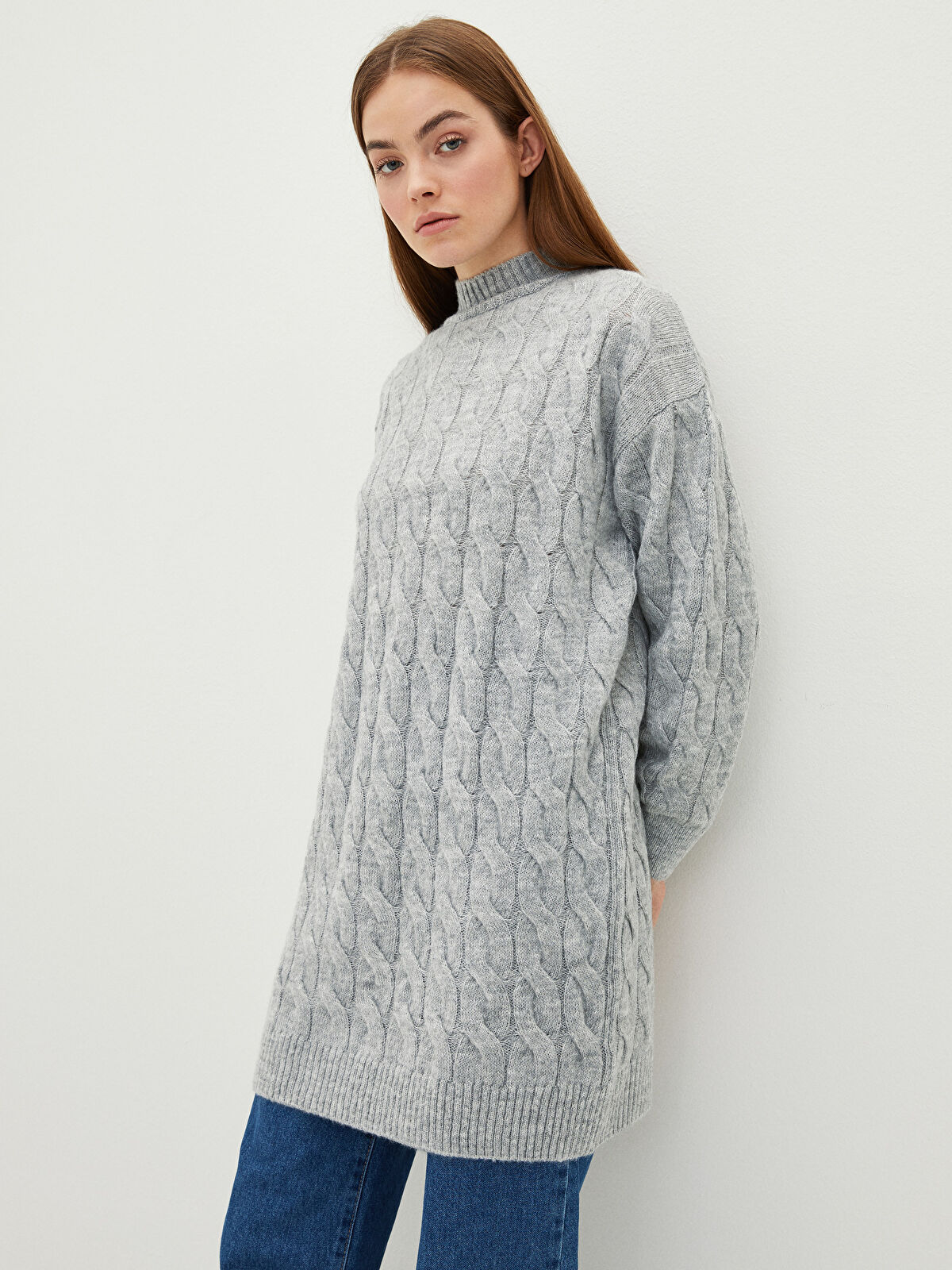 MODEST Yarım Balıkçı Yaka Kendinden Desenli Uzun Kollu Oversize Kadın Triko Tunik