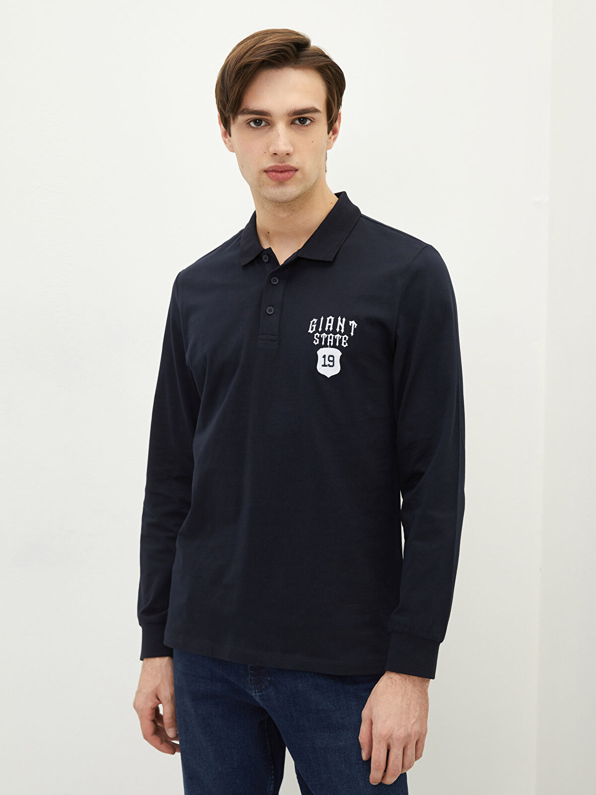 LCW CASUAL Polo Yaka Uzun Kollu Baskılı Erkek Sweatshirt