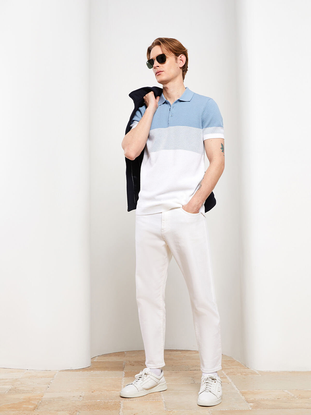 LCW VISION Polo Yaka Kısa Kollu Renk Bloklu Erkek Kazak LCW VISION Polo Yaka Kısa Kollu Renk Bloklu Erkek Kazak