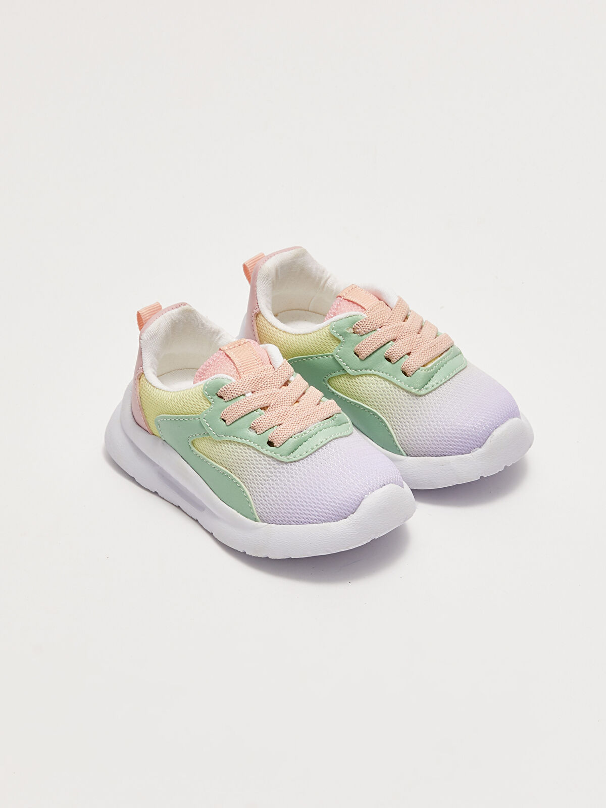 Pamuk Astarlı Bağcıklı Kız Bebek Aktif Spor Ayakkabı Pamuk Astarlı Bağcıklı Kız Bebek Aktif Spor Ayakkabı