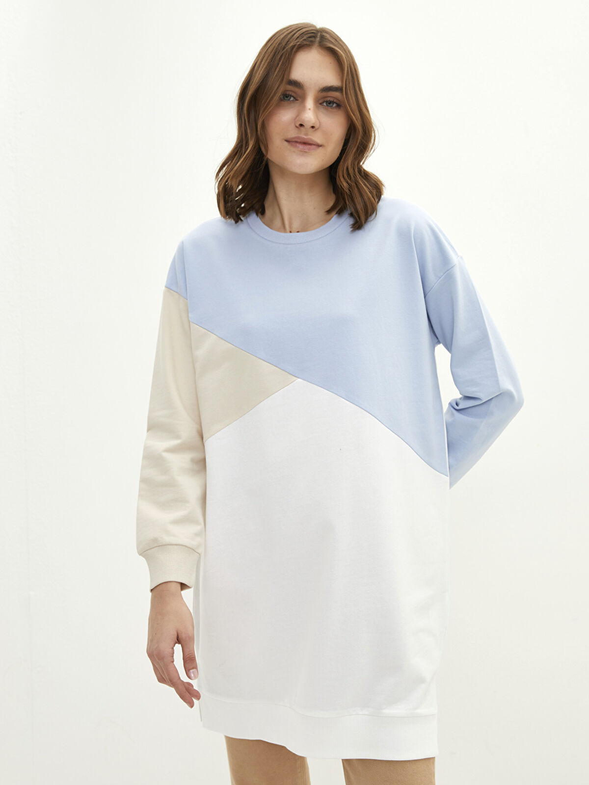 LCW CLASSIC Bisiklet Yaka Renk Bloklu Uzun Kollu Oversize Kadın Tunik