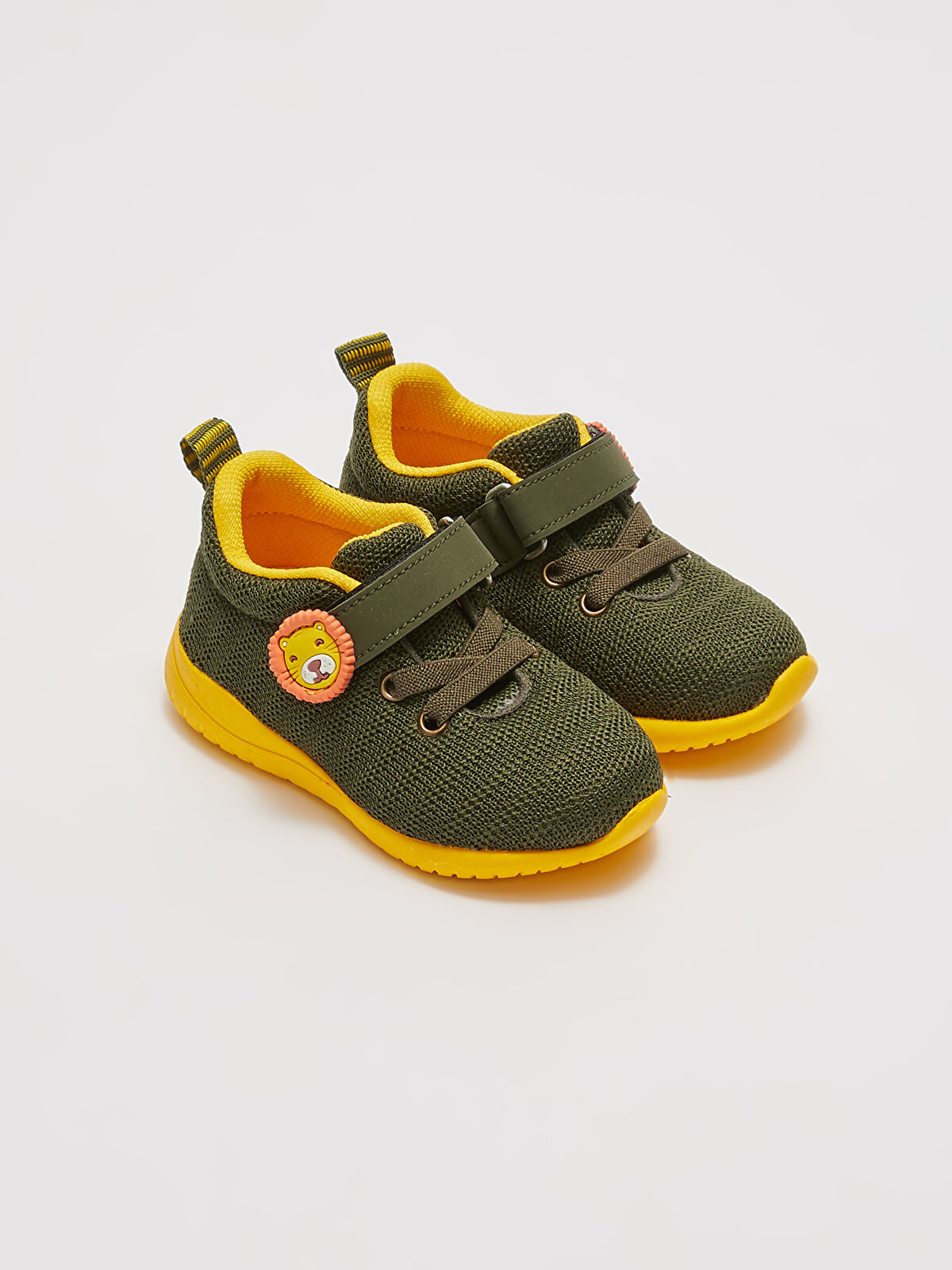 File Detaylı Bağcık ve Cırt Cırtlı Erkek Bebek Spor Ayakkabı