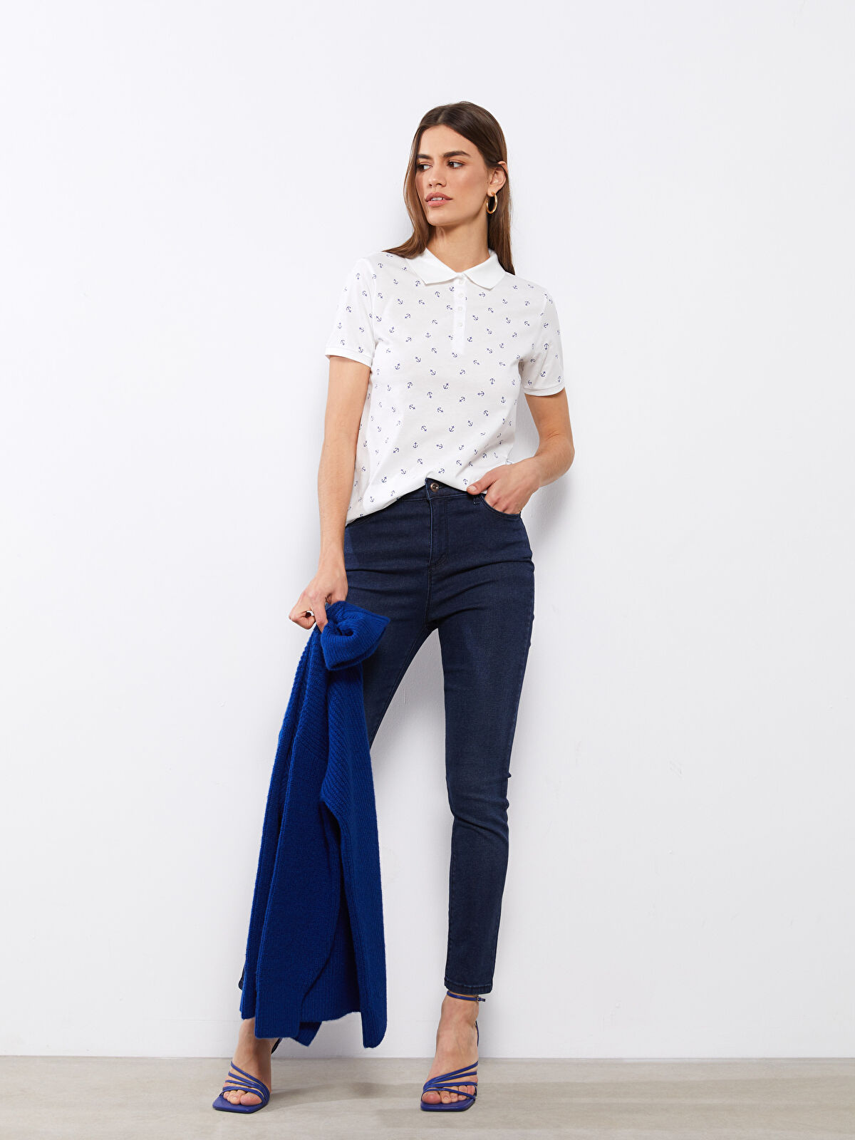 LCW BASIC Polo Yaka Puantiyeli Kısa Kollu Pamuklu Kadın Tişört