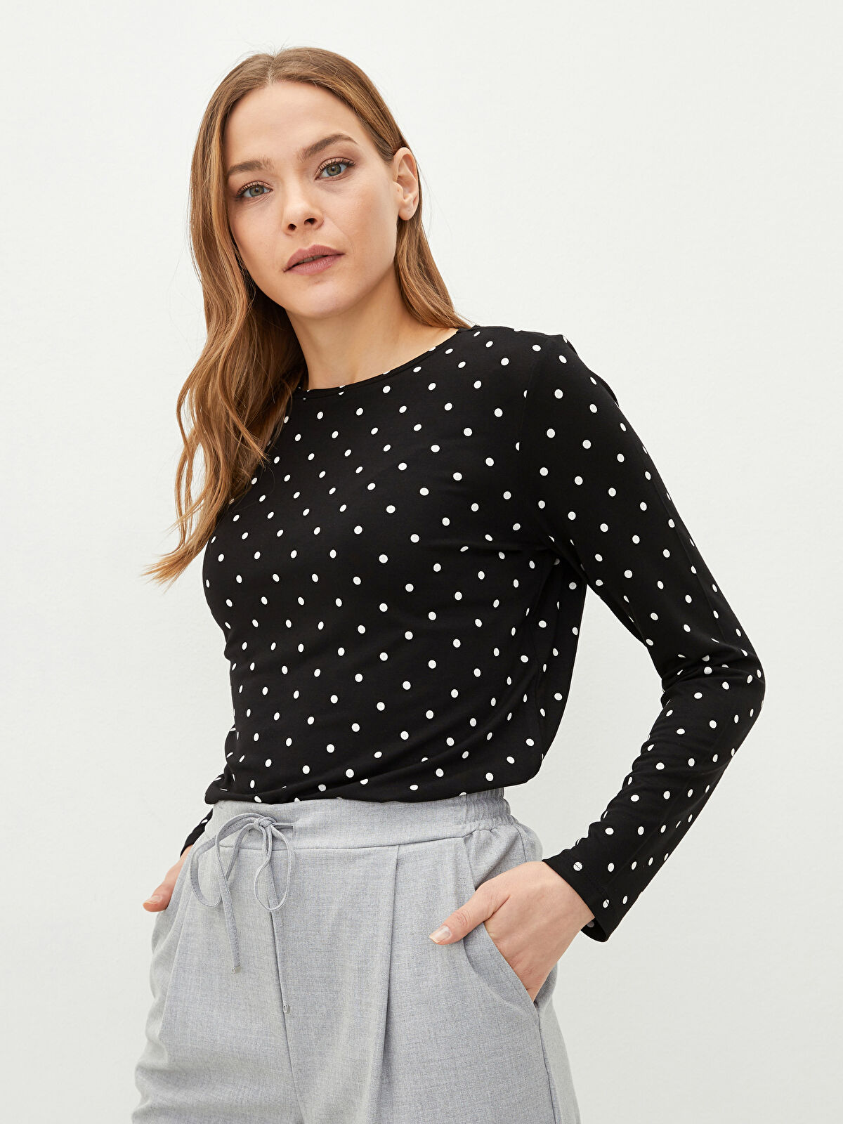 LCW BASIC Bisiklet Yaka Puantiyeli Uzun Kollu Kadın Tişört