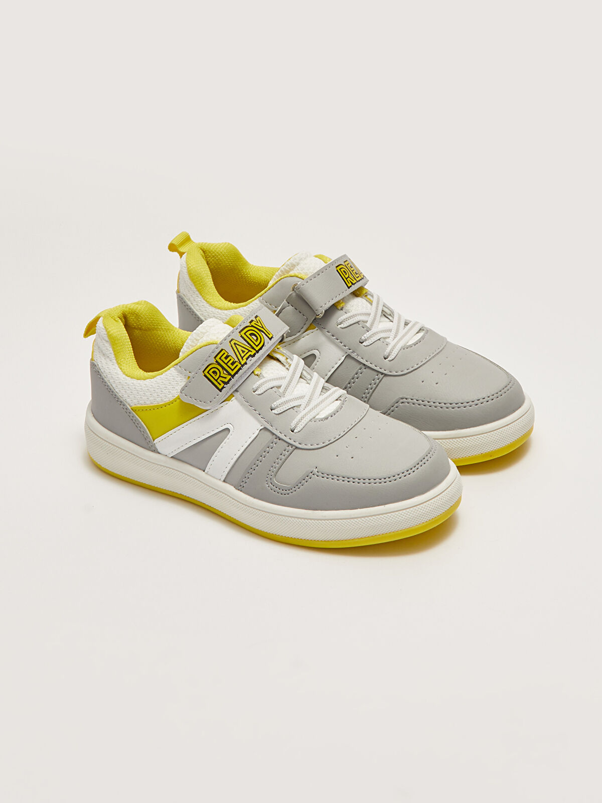 Renk Bloklu Bağcık ve Cırt Cırtlı Erkek Çocuk Spor Ayakkabı