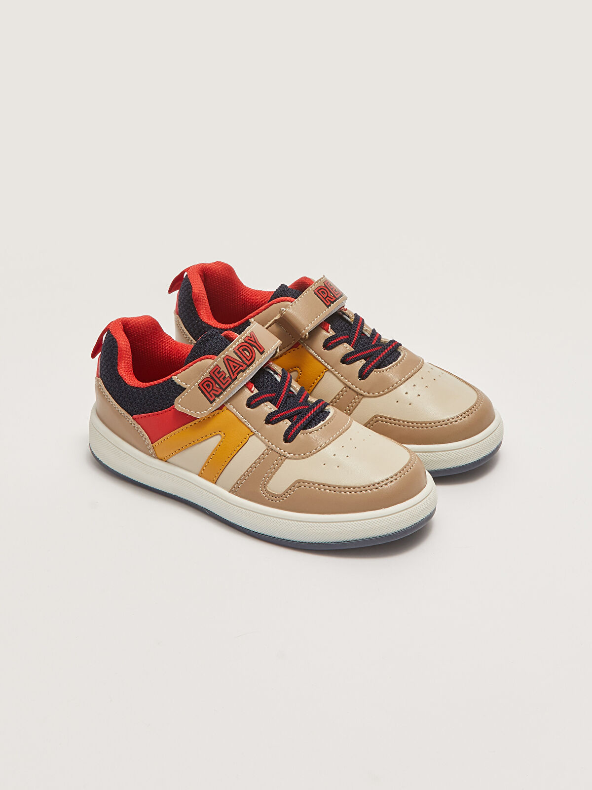 Renk Bloklu Bağcık ve Cırt Cırtlı Erkek Çocuk Spor Ayakkabı