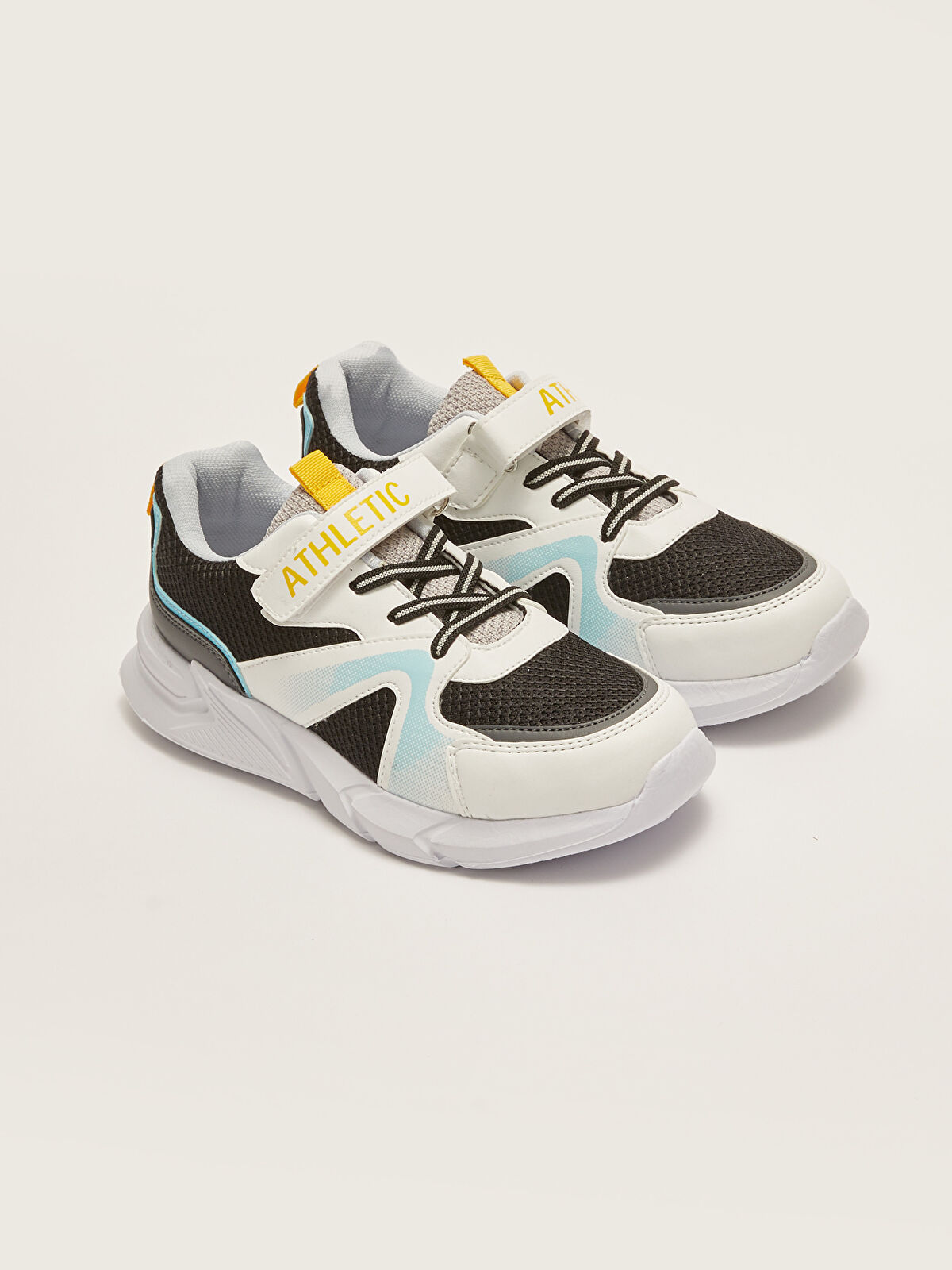 Baskılı Bağcık ve Cırt Cırtlı Erkek Çocuk Spor Ayakkabı