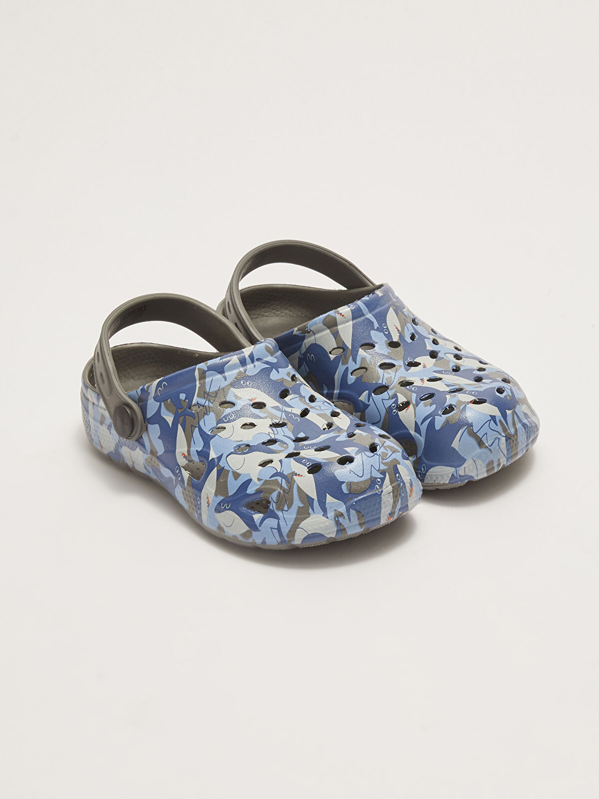 Baskılı Delik Detaylı Erkek Çocuk Sandalet