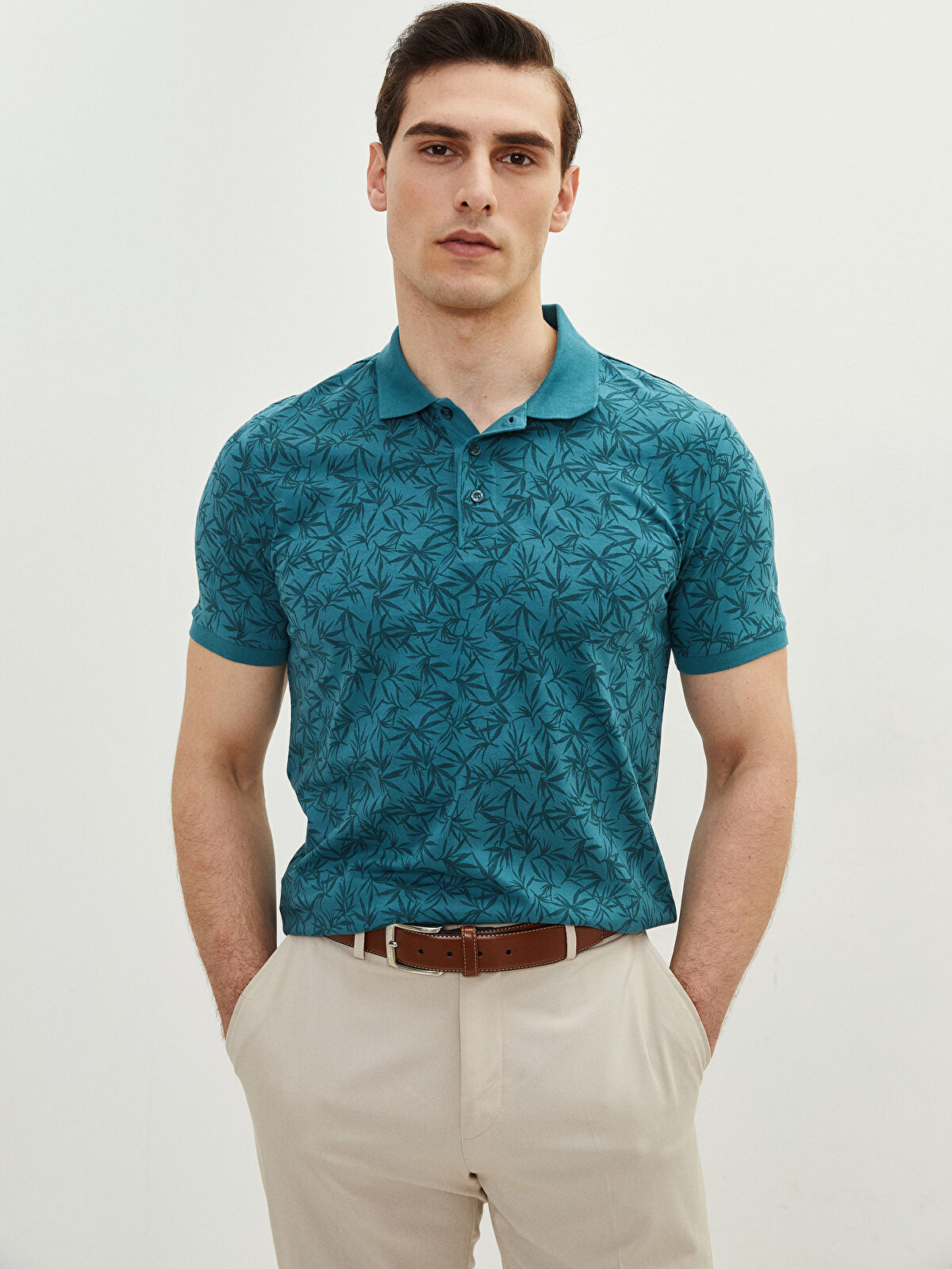 LCW CLASSIC Polo Yaka Kısa Kollu Desenli Penye Erkek Tişört