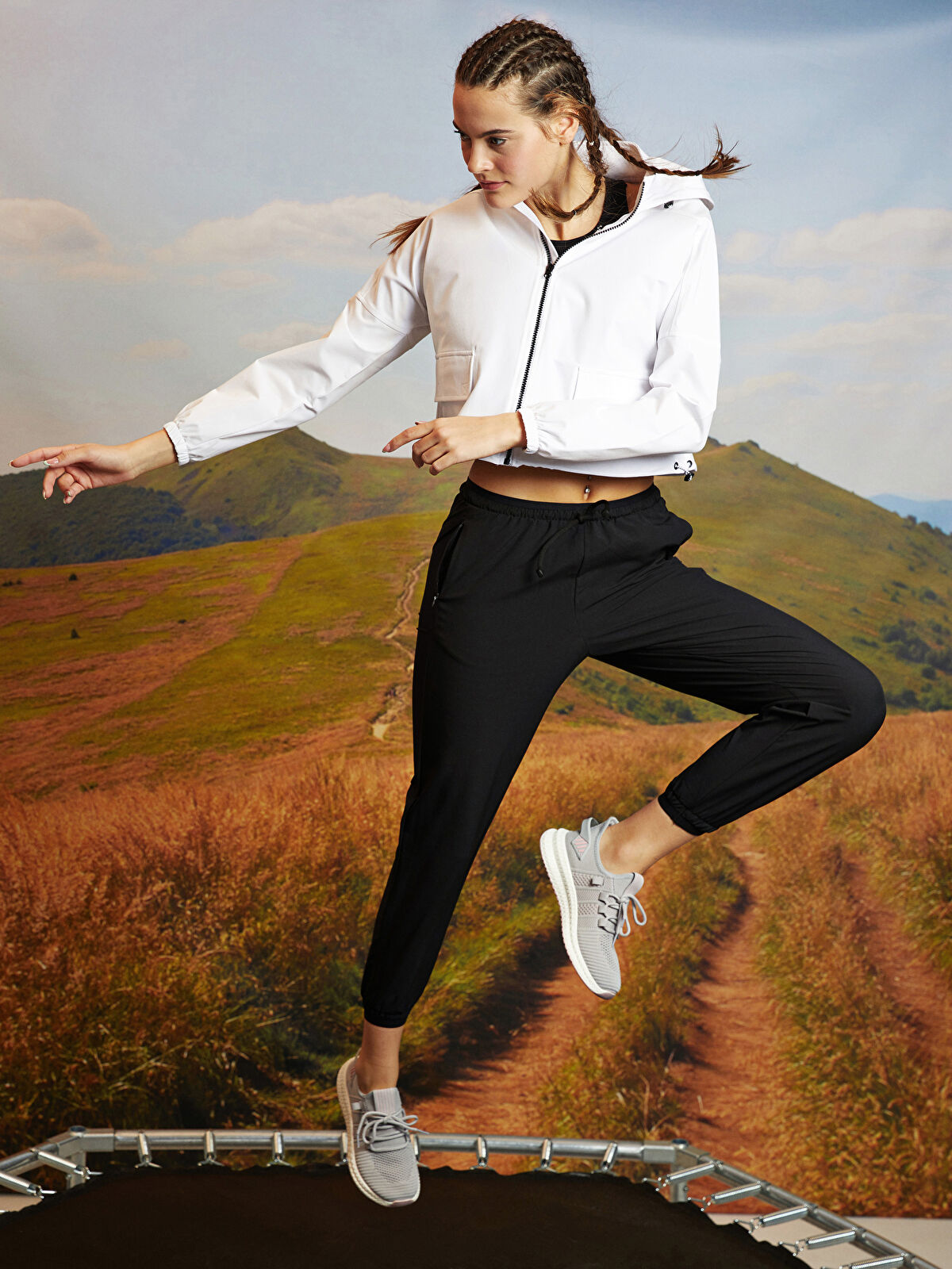 Beli Lastikli Düz Cep Detaylı Kadın Outdoor Jogger Pantolon