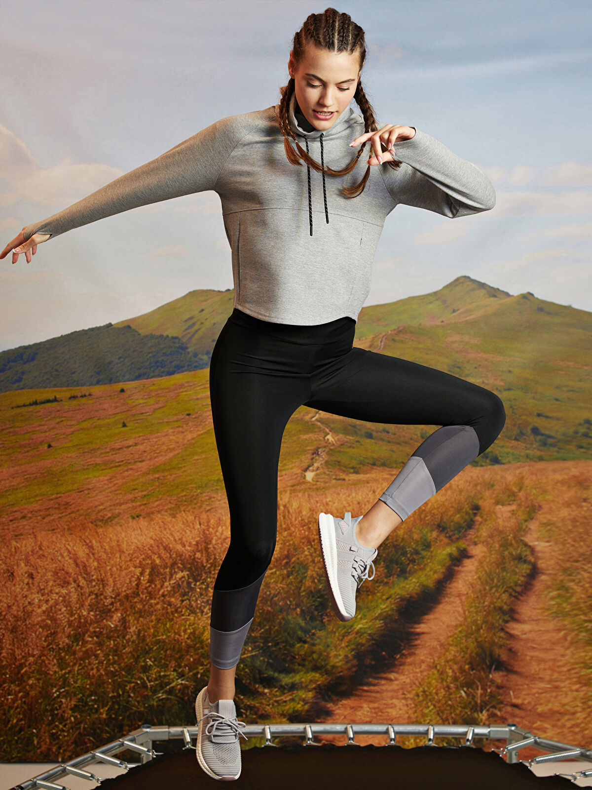 Keşiş Yaka Düz Uzun Kollu Kadın Outdoor Sweatshirt