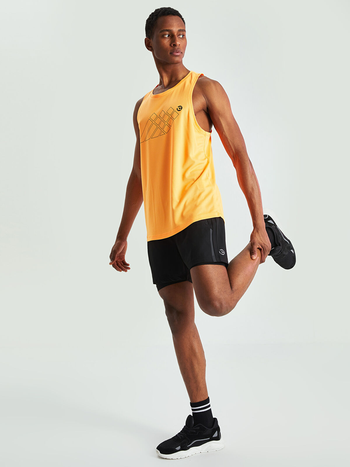 LCW SPORTS Slim Fit Erkek Spor Taytlı Şort