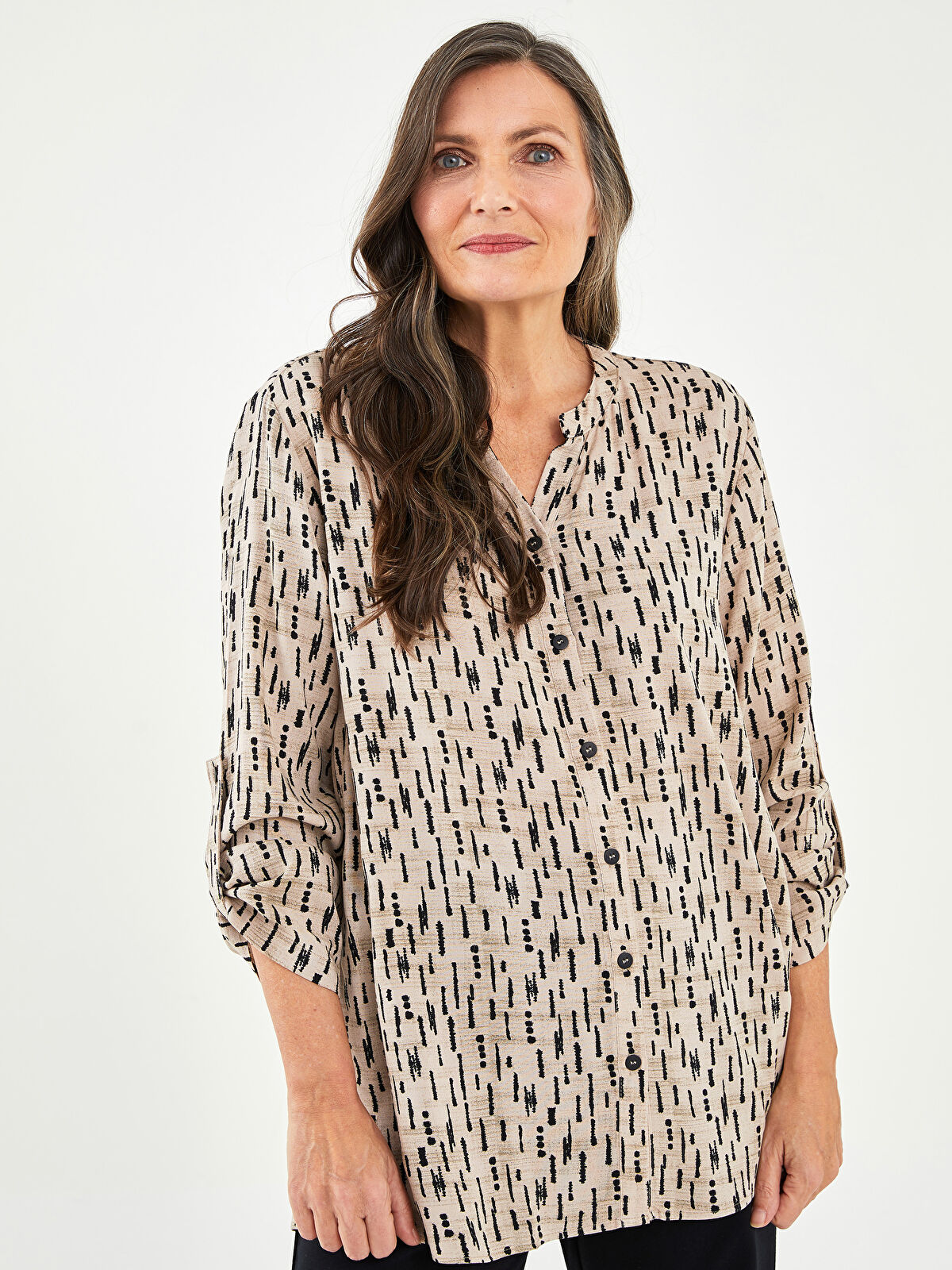 LCW GRACE Kaçık Yaka Desenli Uzun Kollu Viskon Kadın Bluz