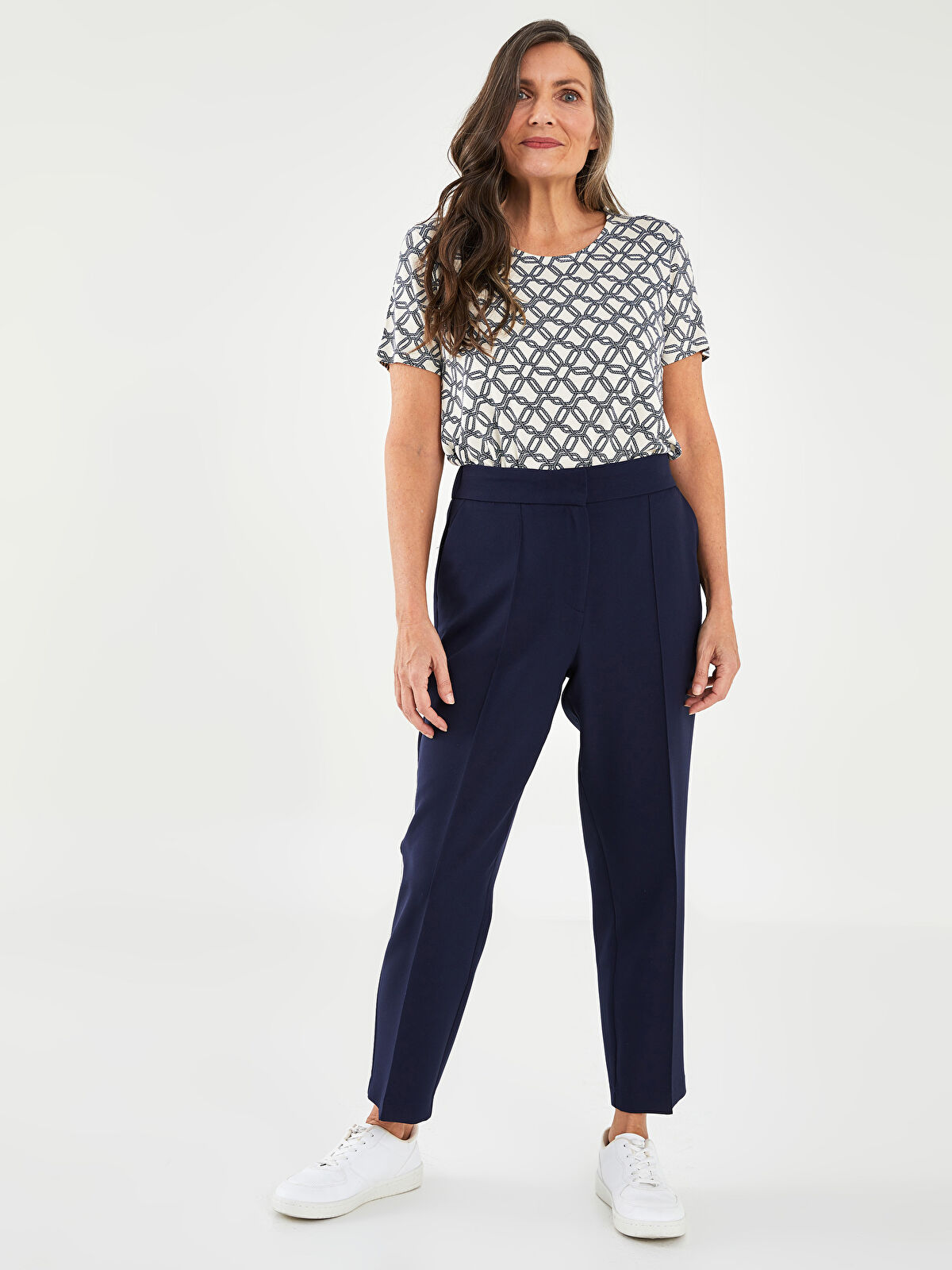 LCW GRACE Beli Lastikli Standart Fit Düz Kadın Pantolon