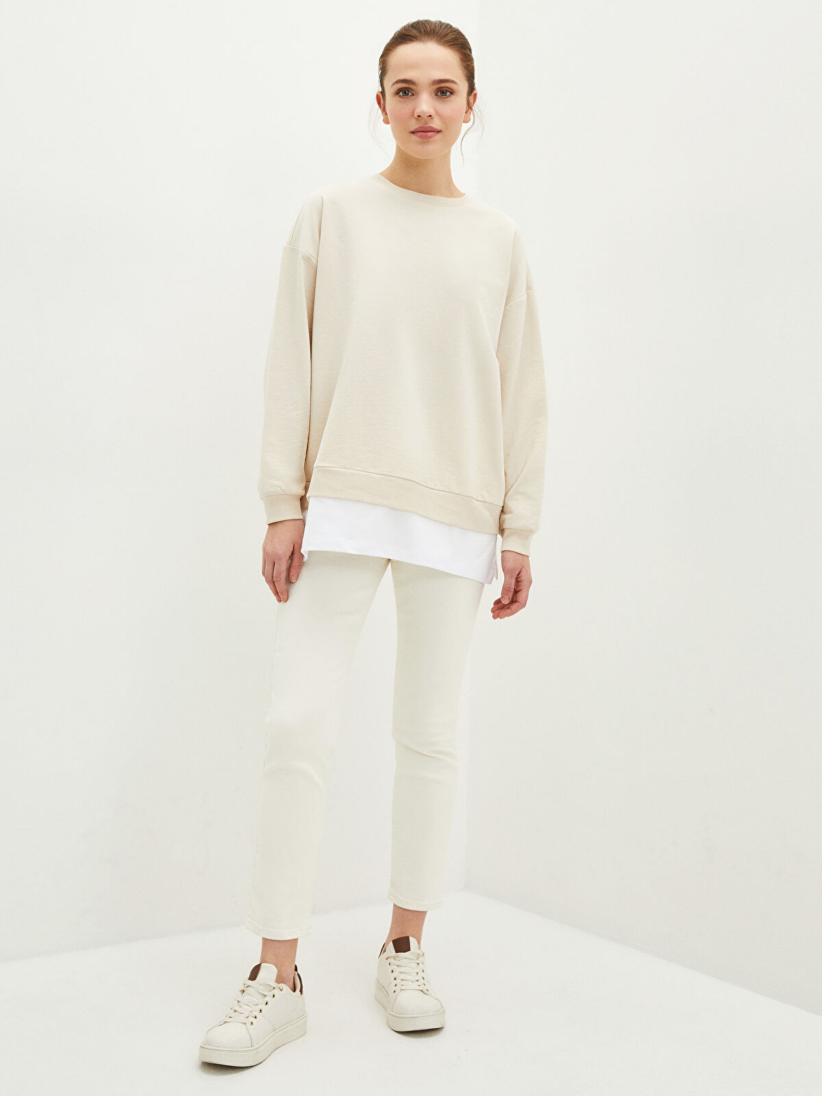 MODEST Slim Fit Düz Cep Detaylı Gabardin Kumaş Kadın Pantolon MODEST Slim Fit Düz Cep Detaylı Gabardin Kumaş Kadın Pantolon