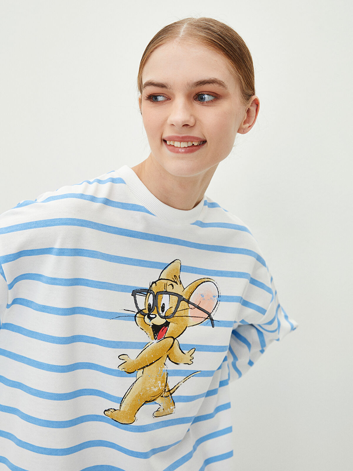 MODEST Bisiklet Yaka Çizgili Tom&Jerry Baskılı Uzun Kollu Oversize Kadın Tunik