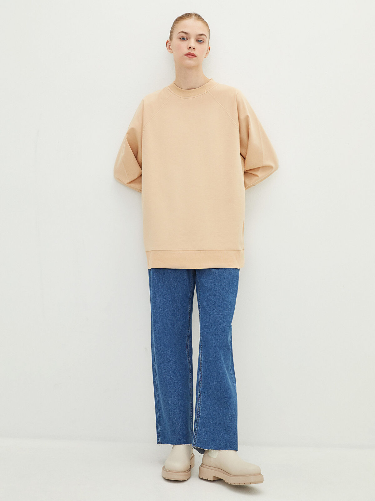 MODEST Bisiklet Yaka Düz Uzun Kollu Oversize Pamuklu Kadın Tunik