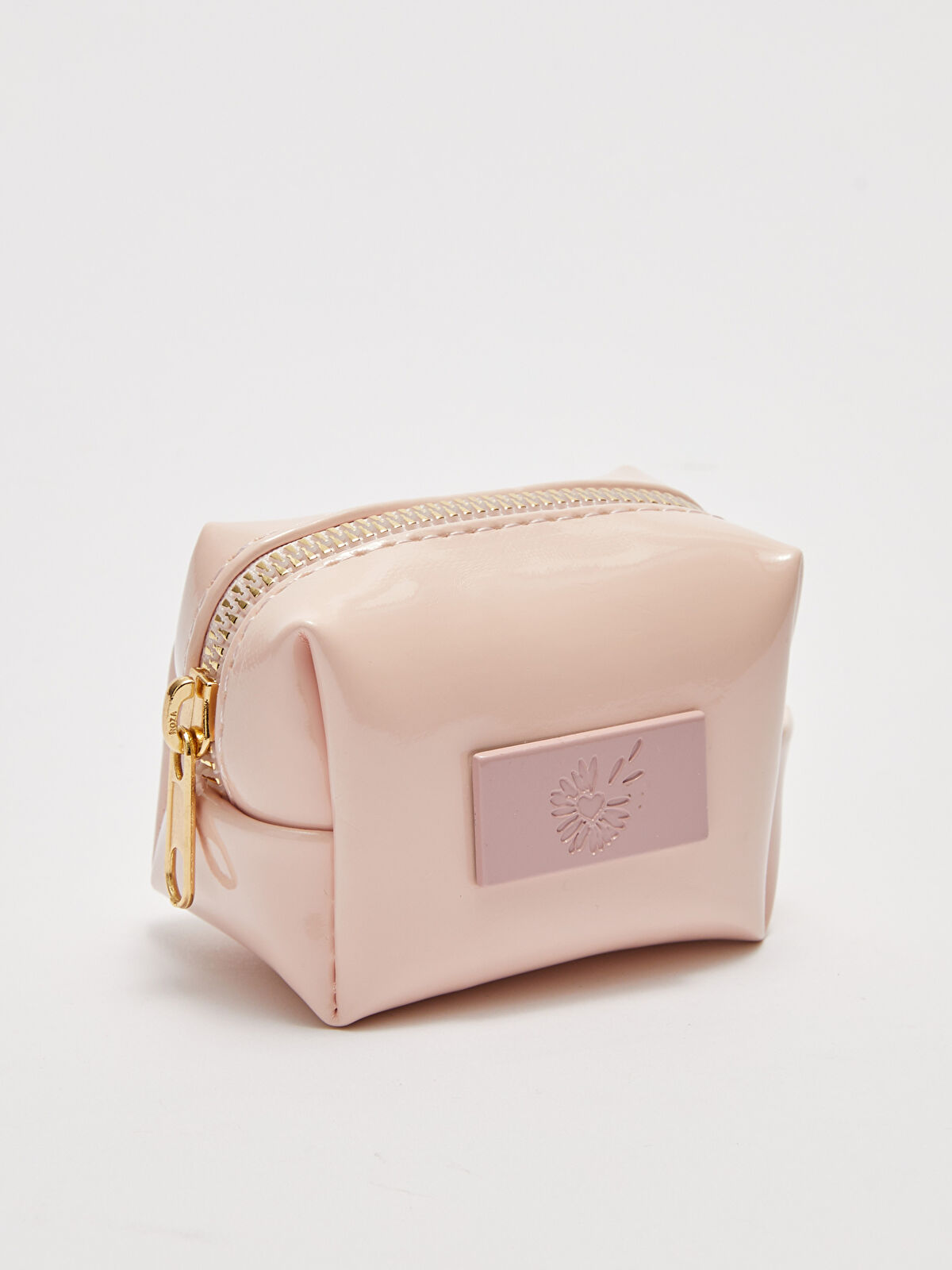 Etiket Detaylı Fermuarlı Kadın Cüzdan